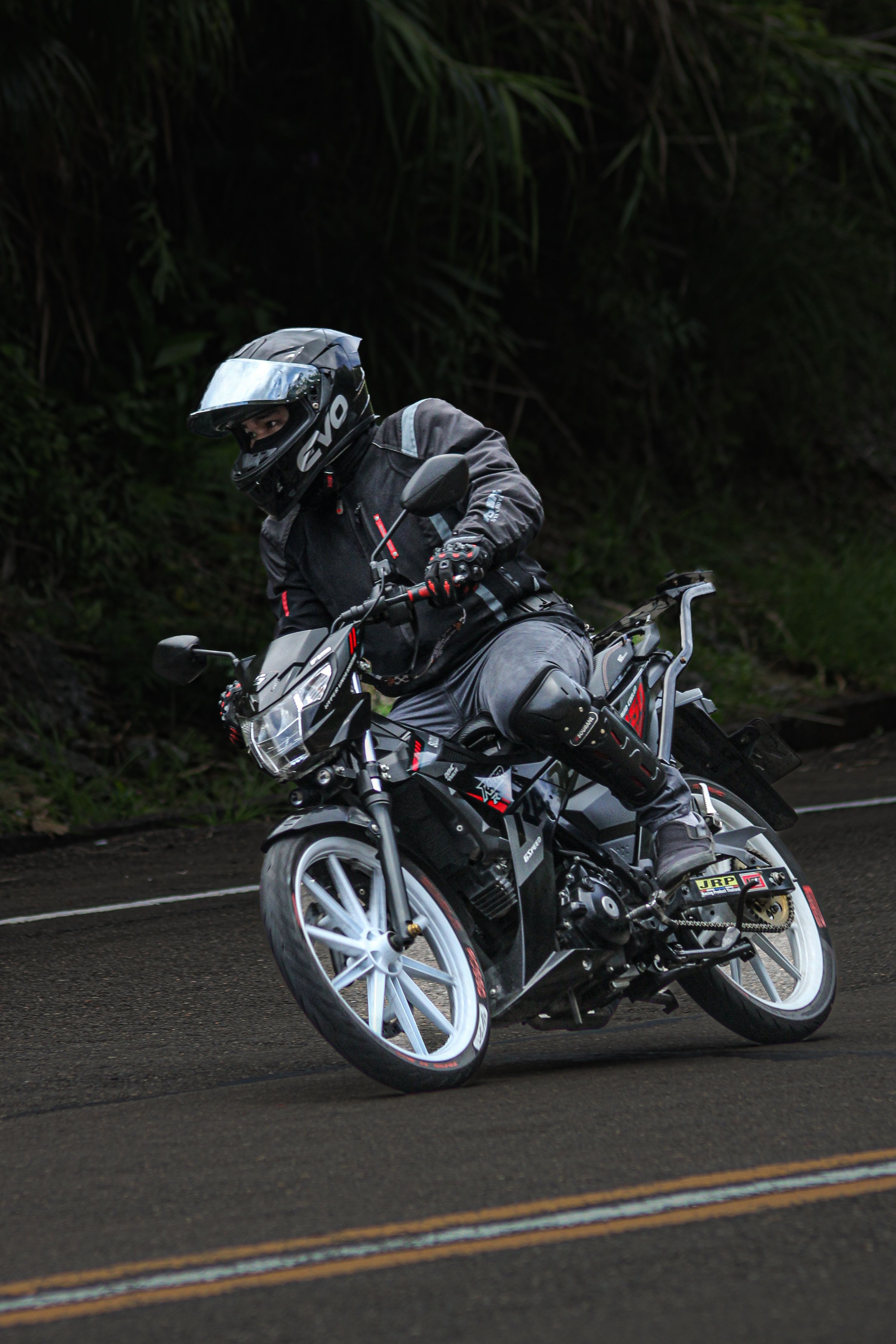 Rider Taking Corner on Motorcycle · Free Stock Photo