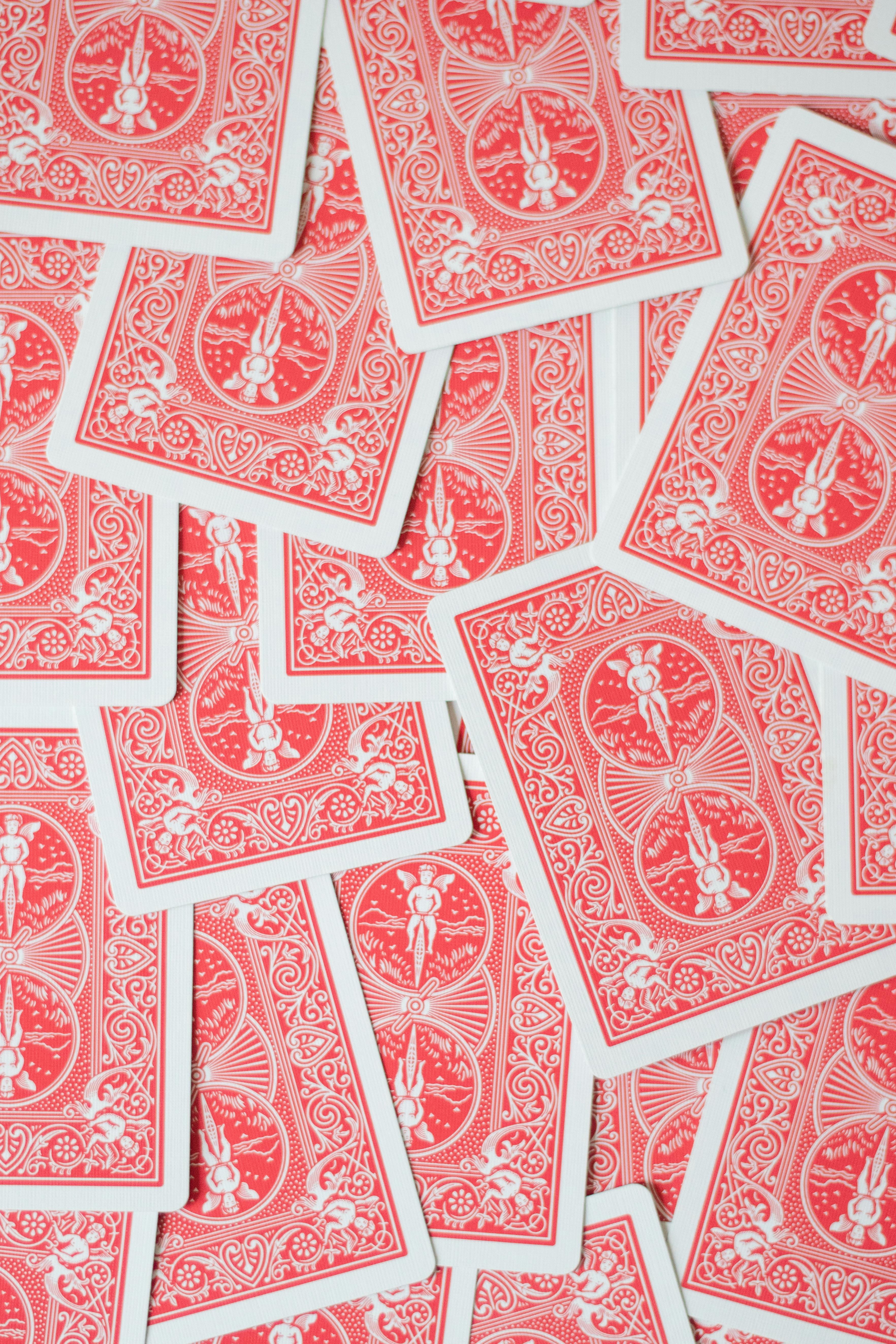 Red Back of Cards · Free Stock Photo