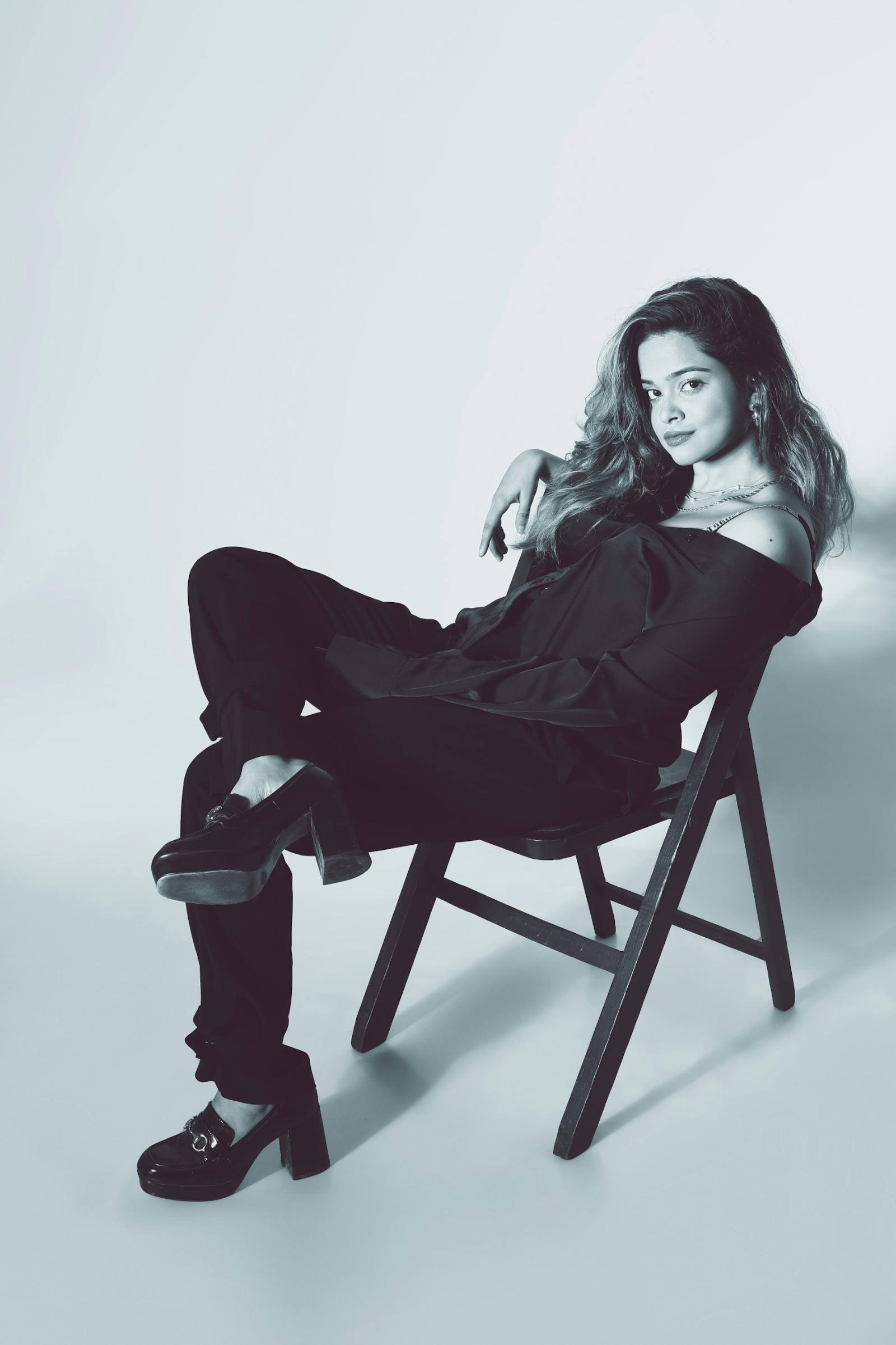 Chair Studio Photos, Download The BEST Free Chair Studio Stock Photos ...