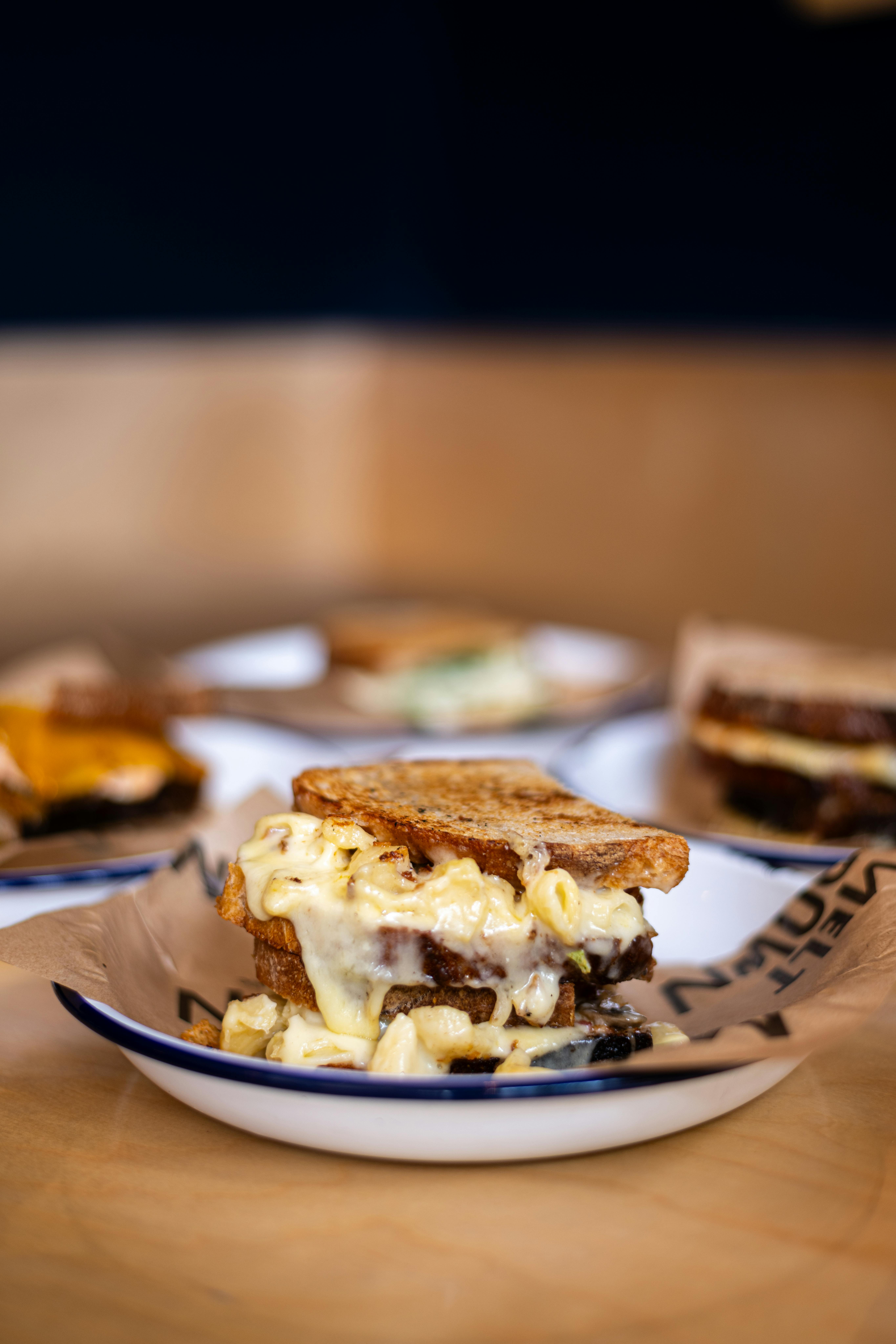 Melt Down Mac & Cheese Sandwich · Free Stock Photo