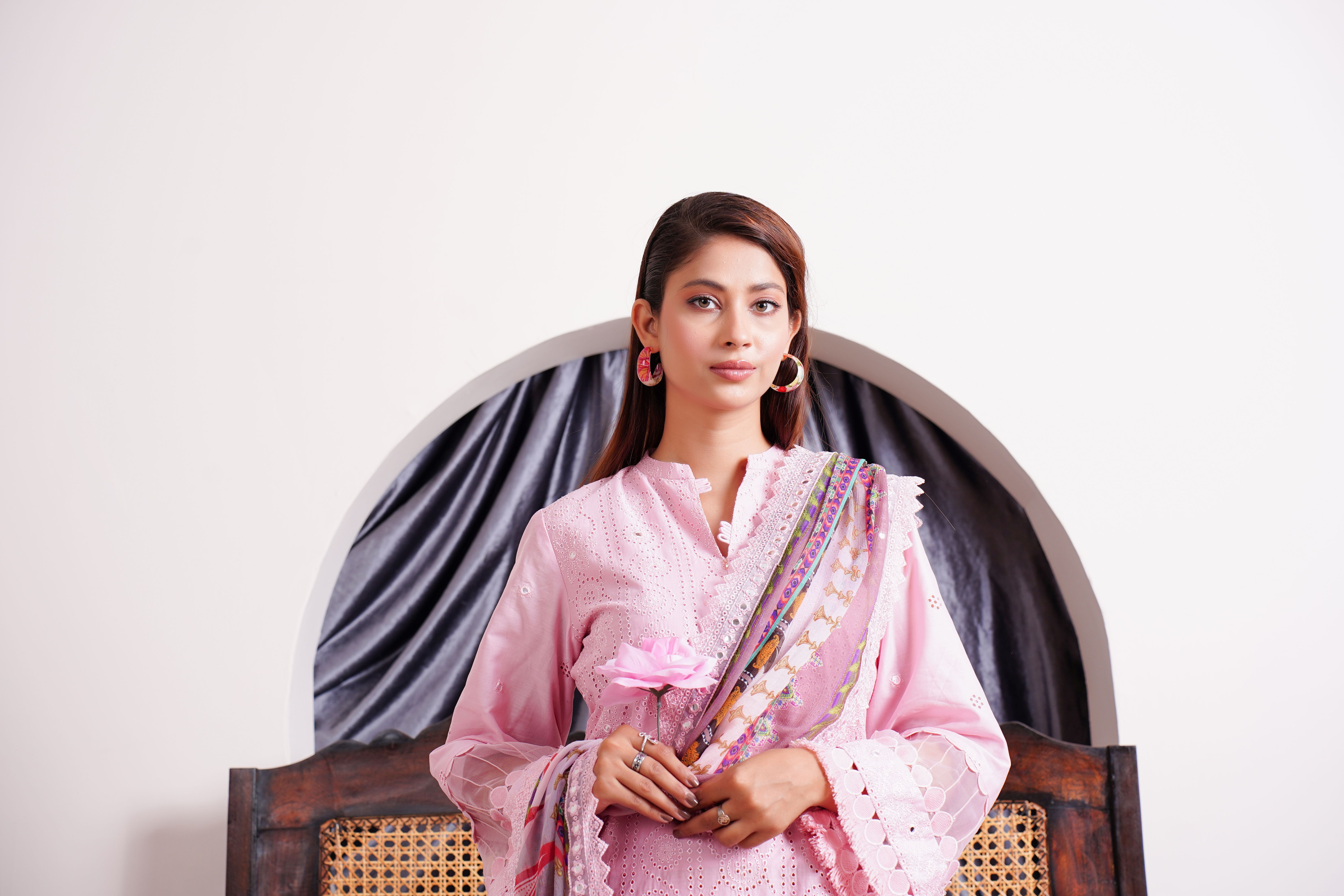 Brunette Woman in Salwar Kameez · Free Stock Photo