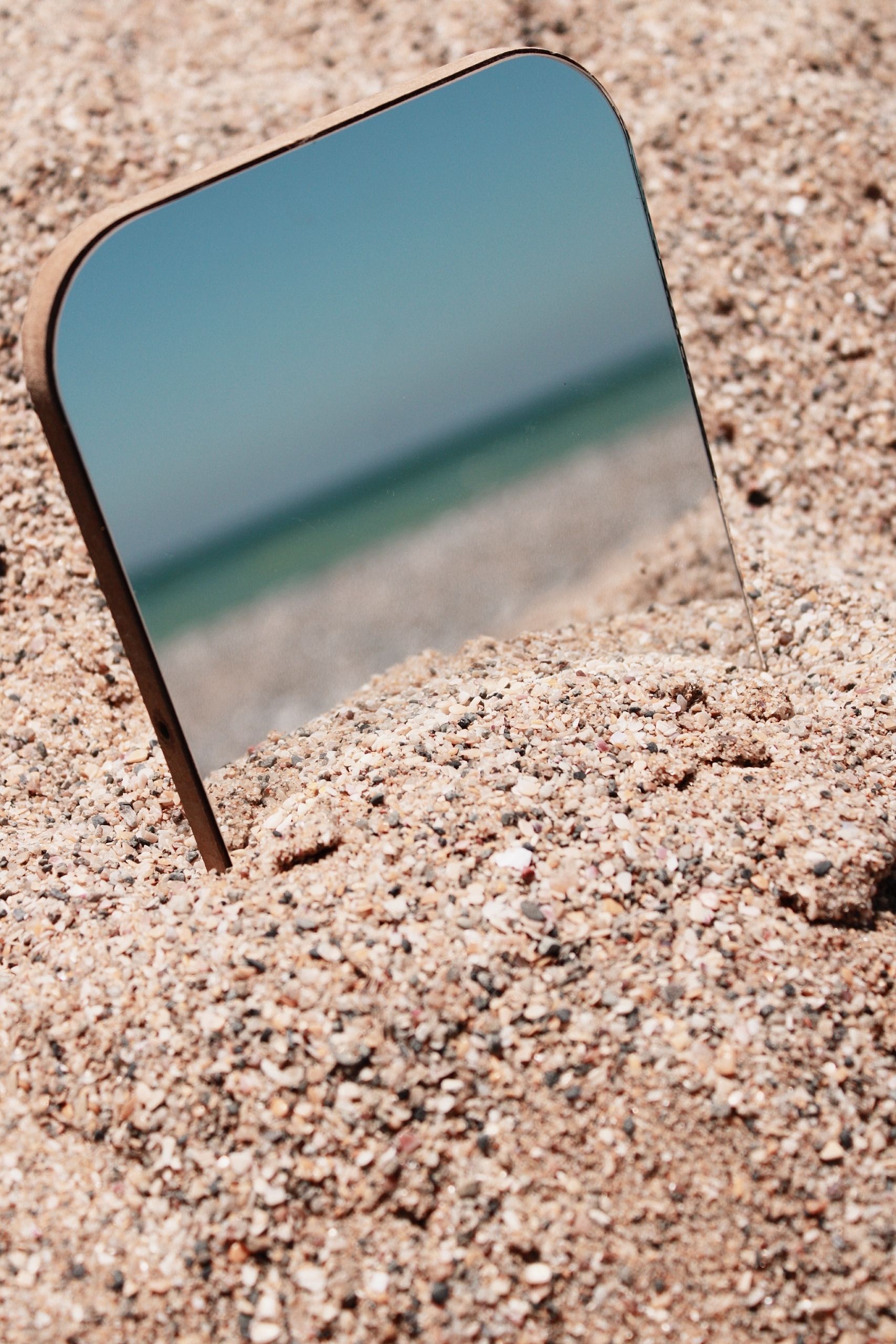 Mirror in the Sand · Free Stock Photo