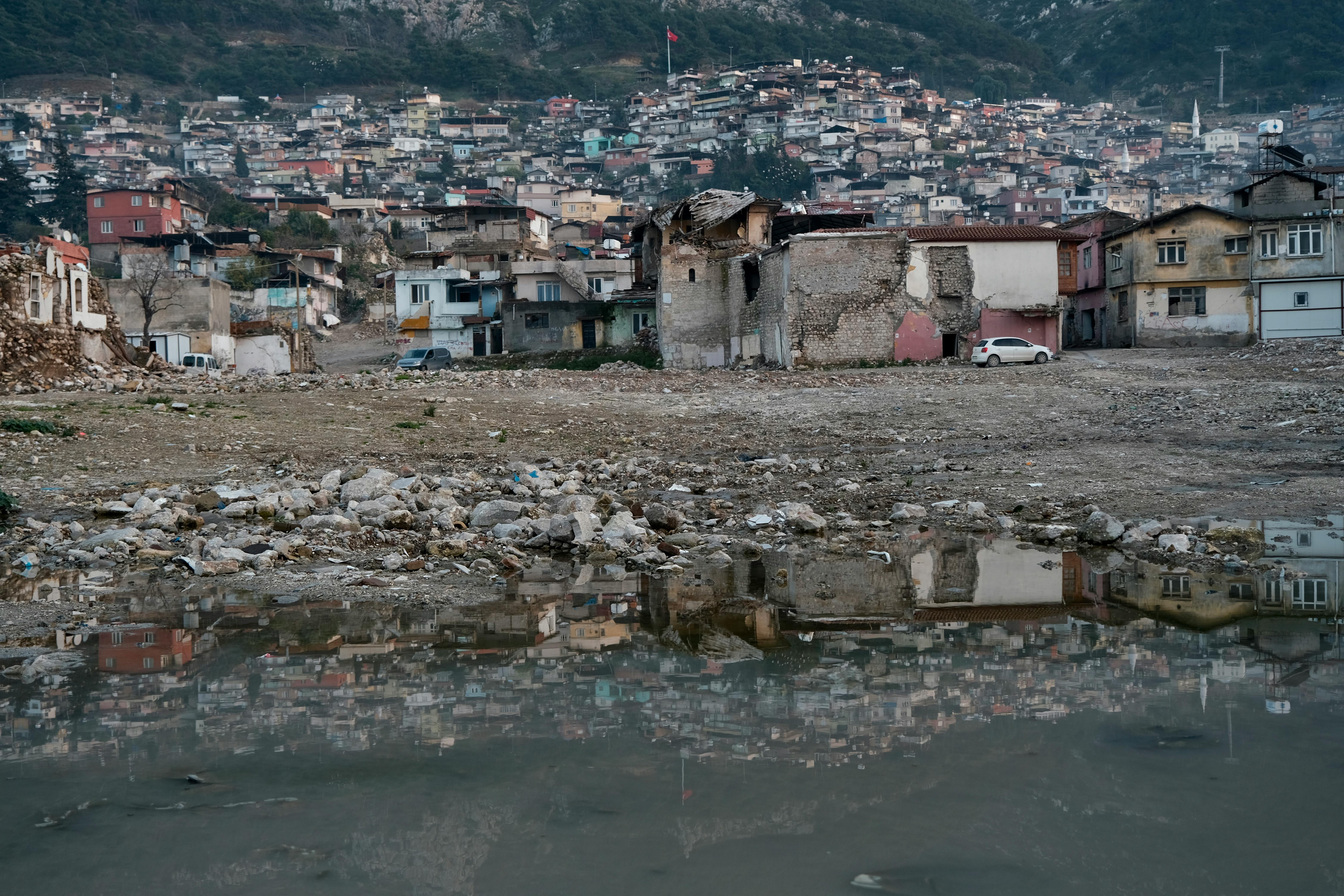 Earthquake Images Photos, Download The BEST Free Earthquake Images ...