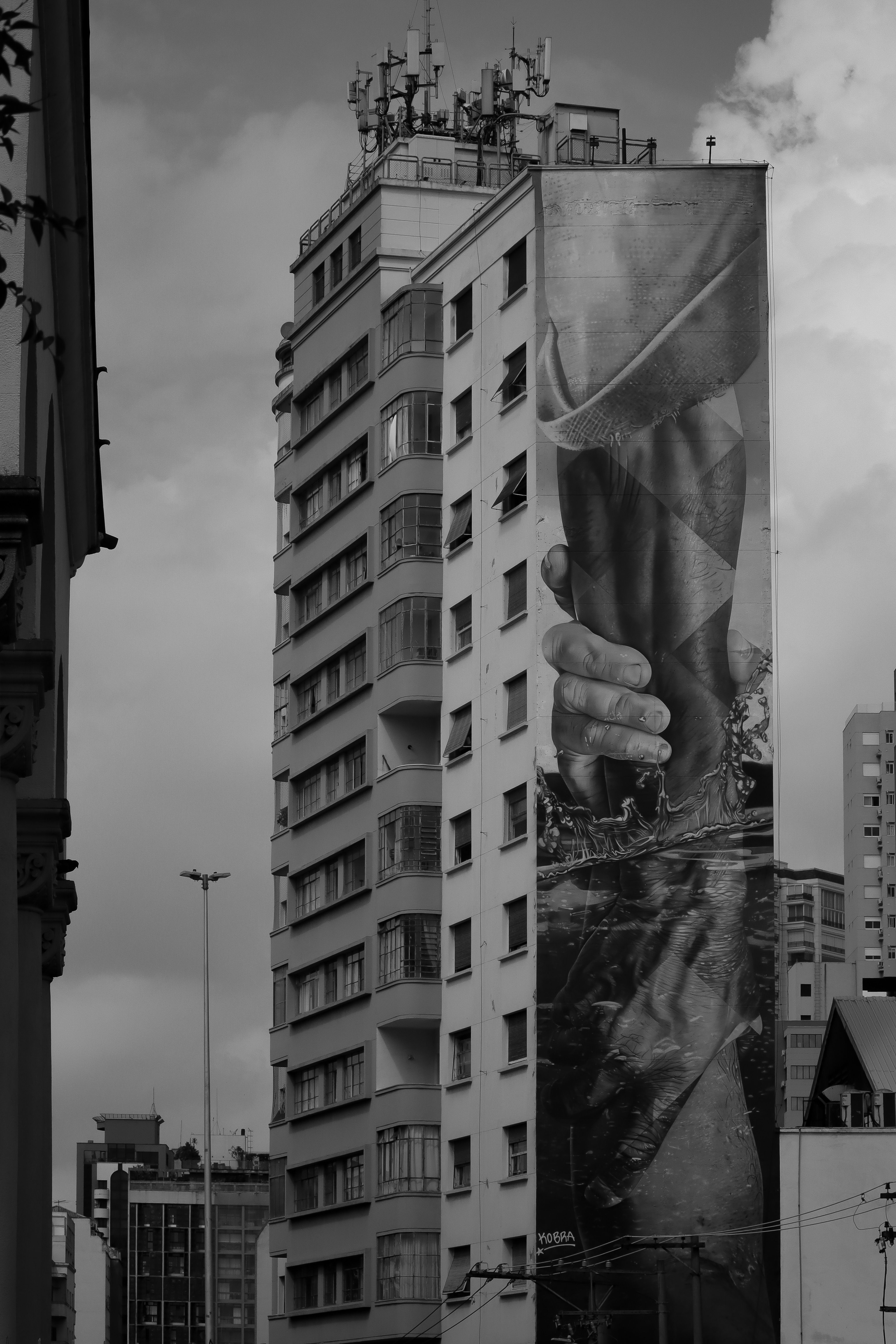 Mural on an Apartment Building in Black and White · Free Stock Photo