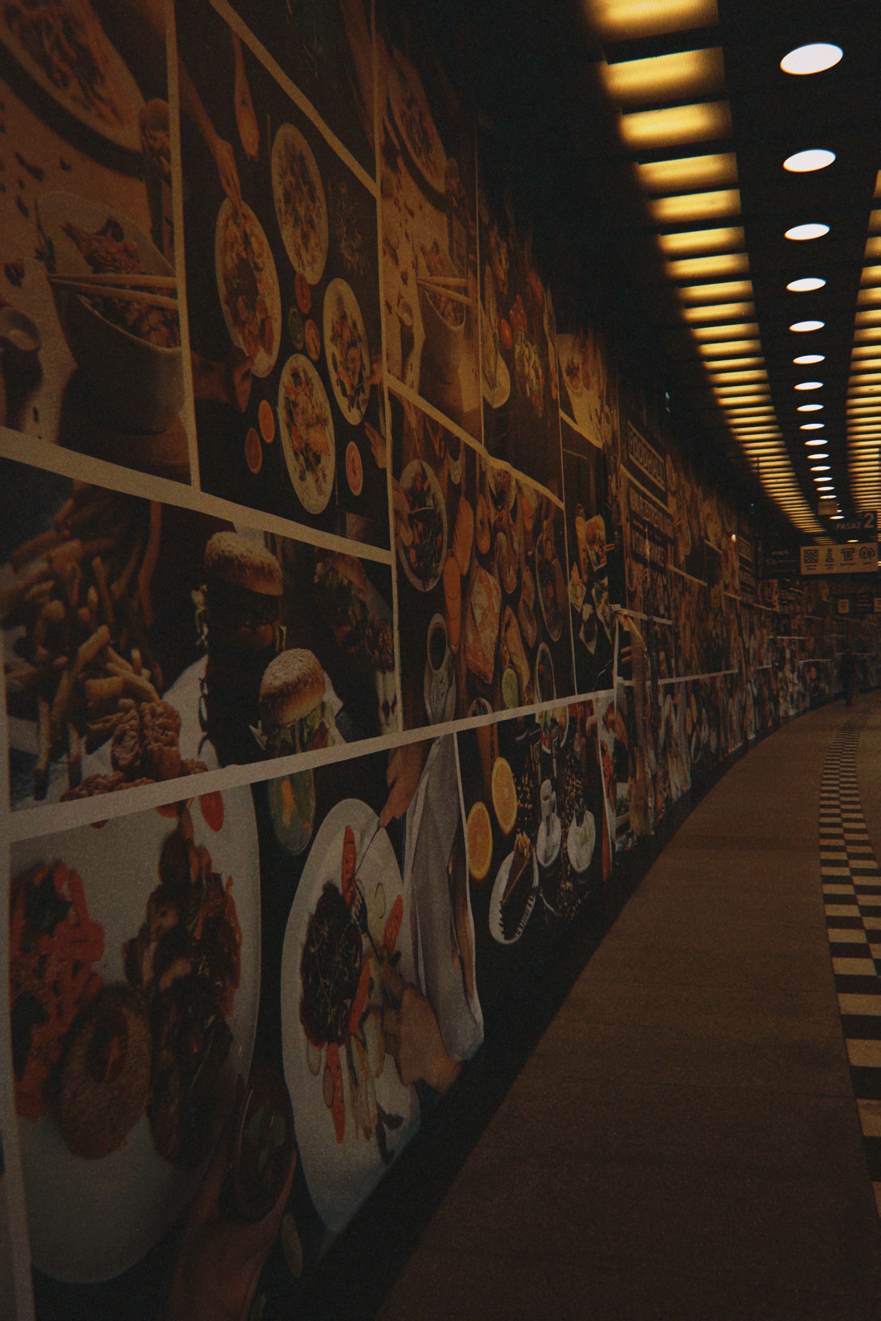 Art On Wall Photos, Download The BEST Free Art On Wall Stock Photos ...