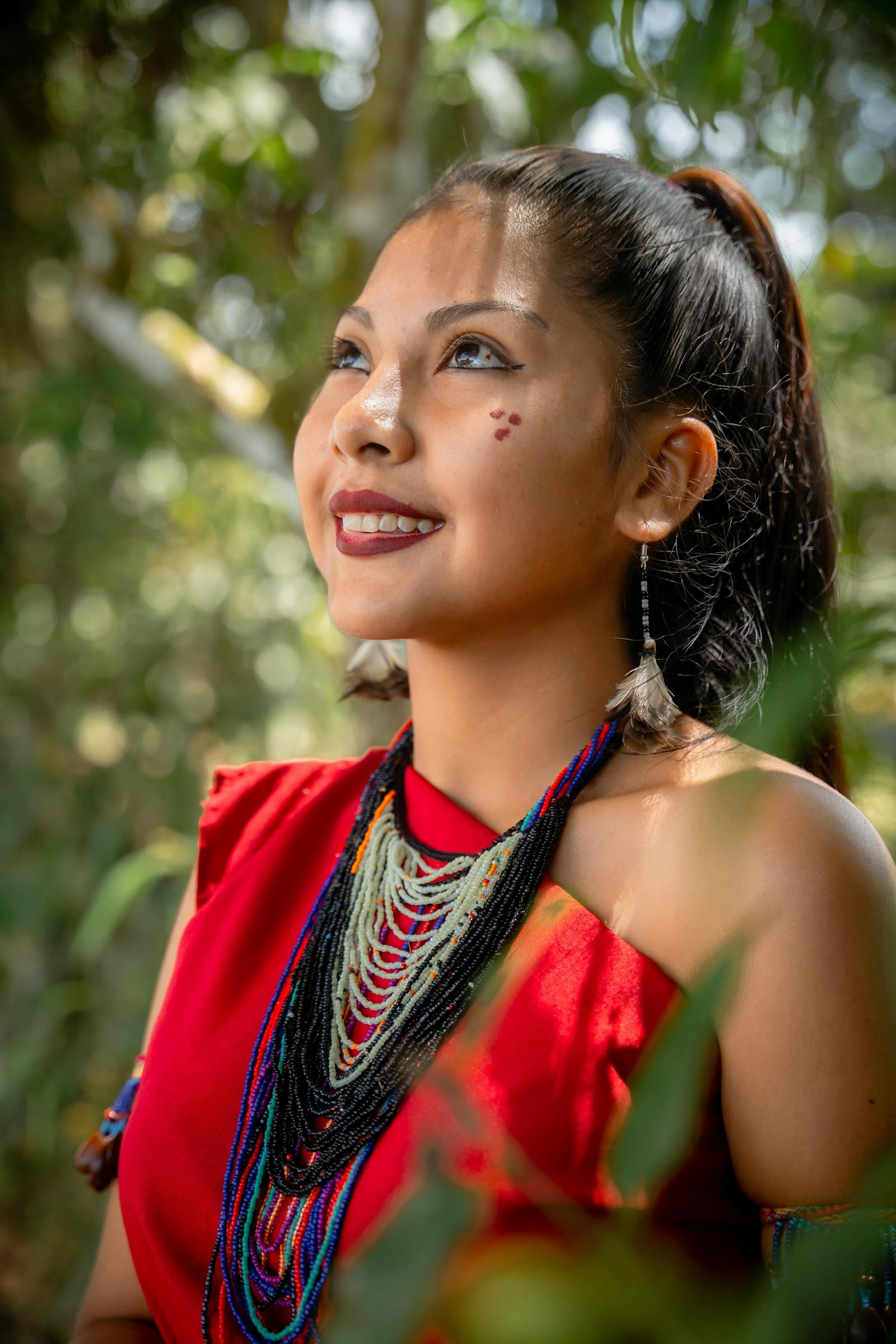 Native American Woman Photos, Download The BEST Free Native American ...