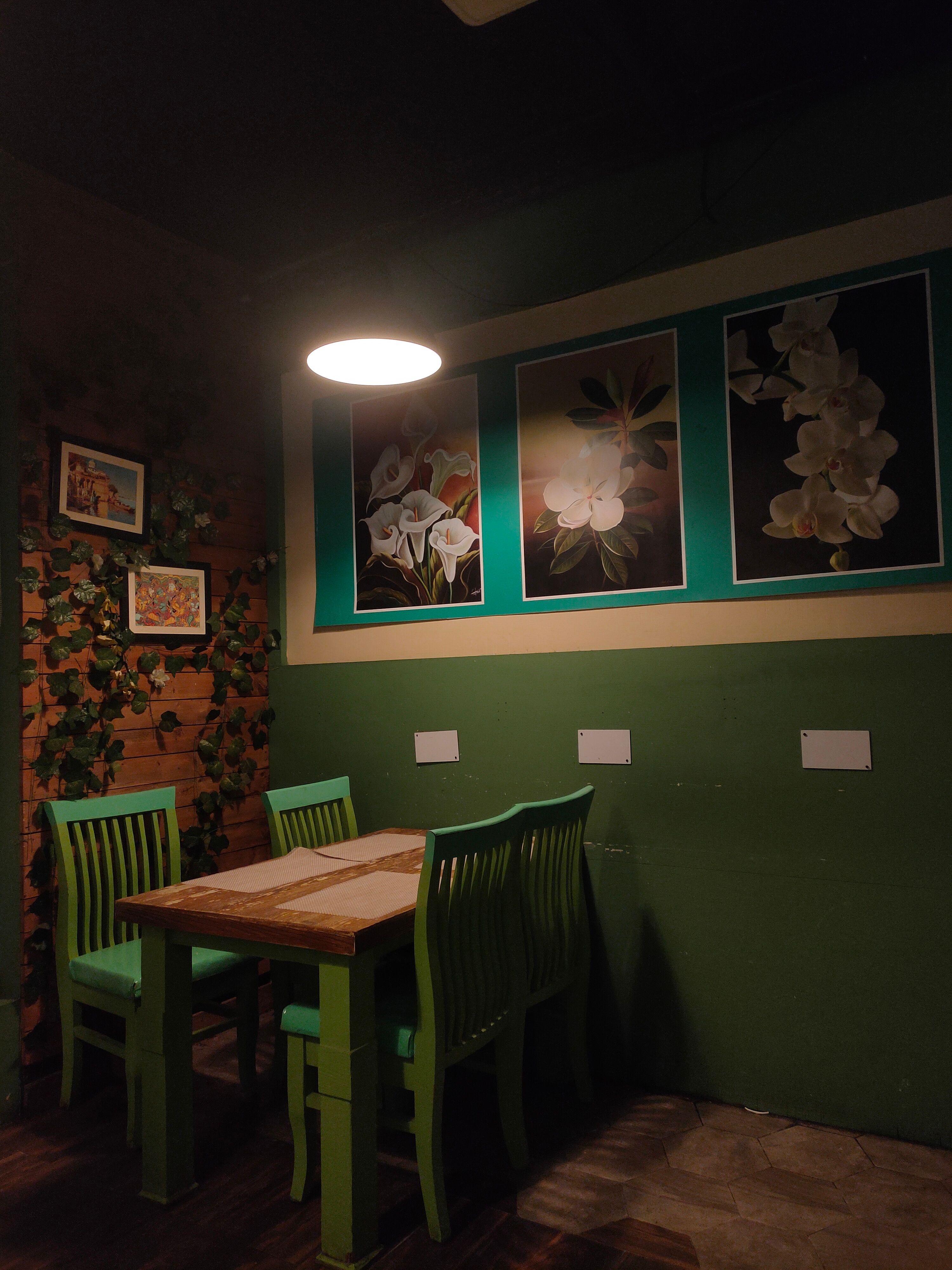 Foto profissional gratuita de ambiance, ambiente calmo, arte de parede ...