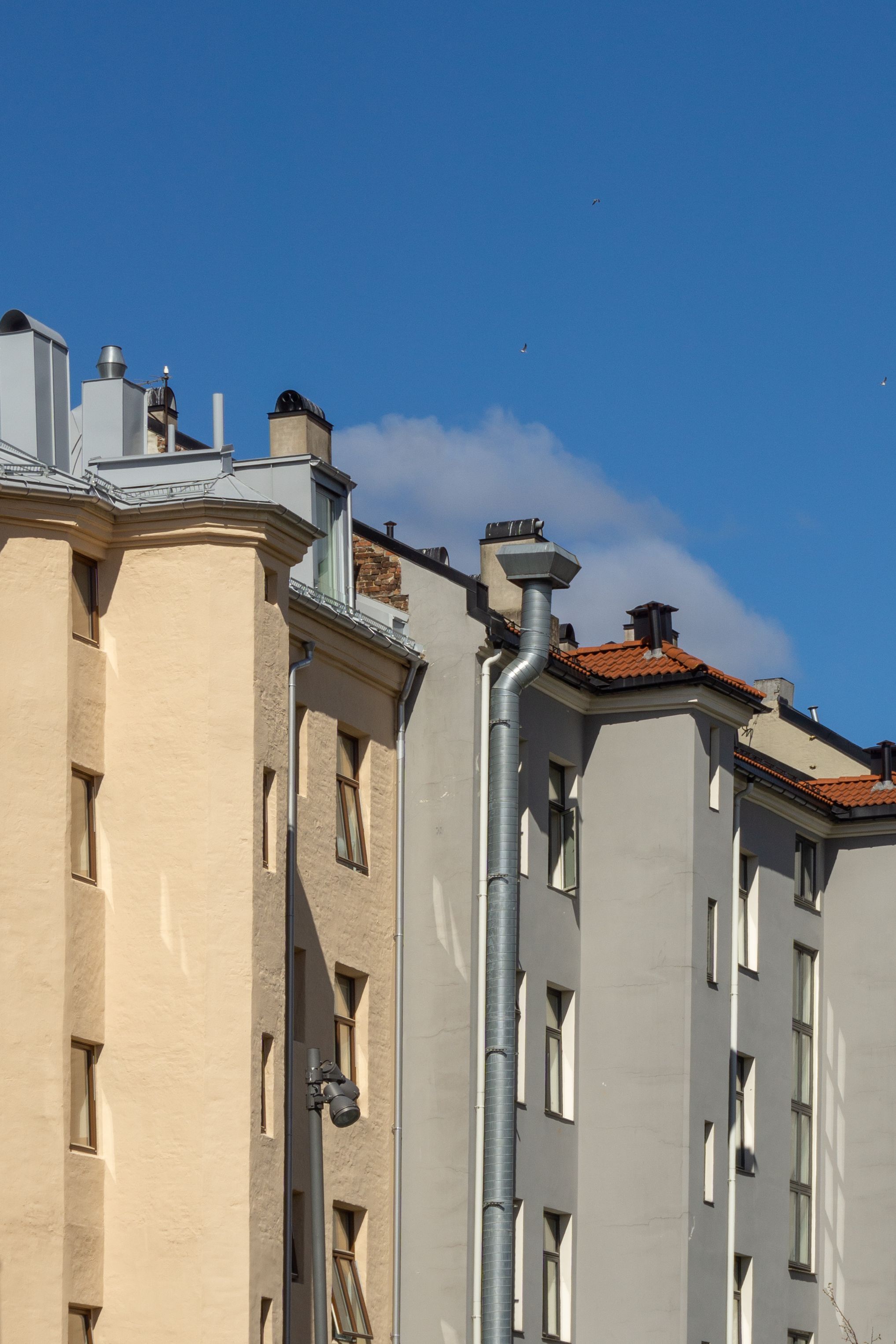 Wall of Block of Flats · Free Stock Photo