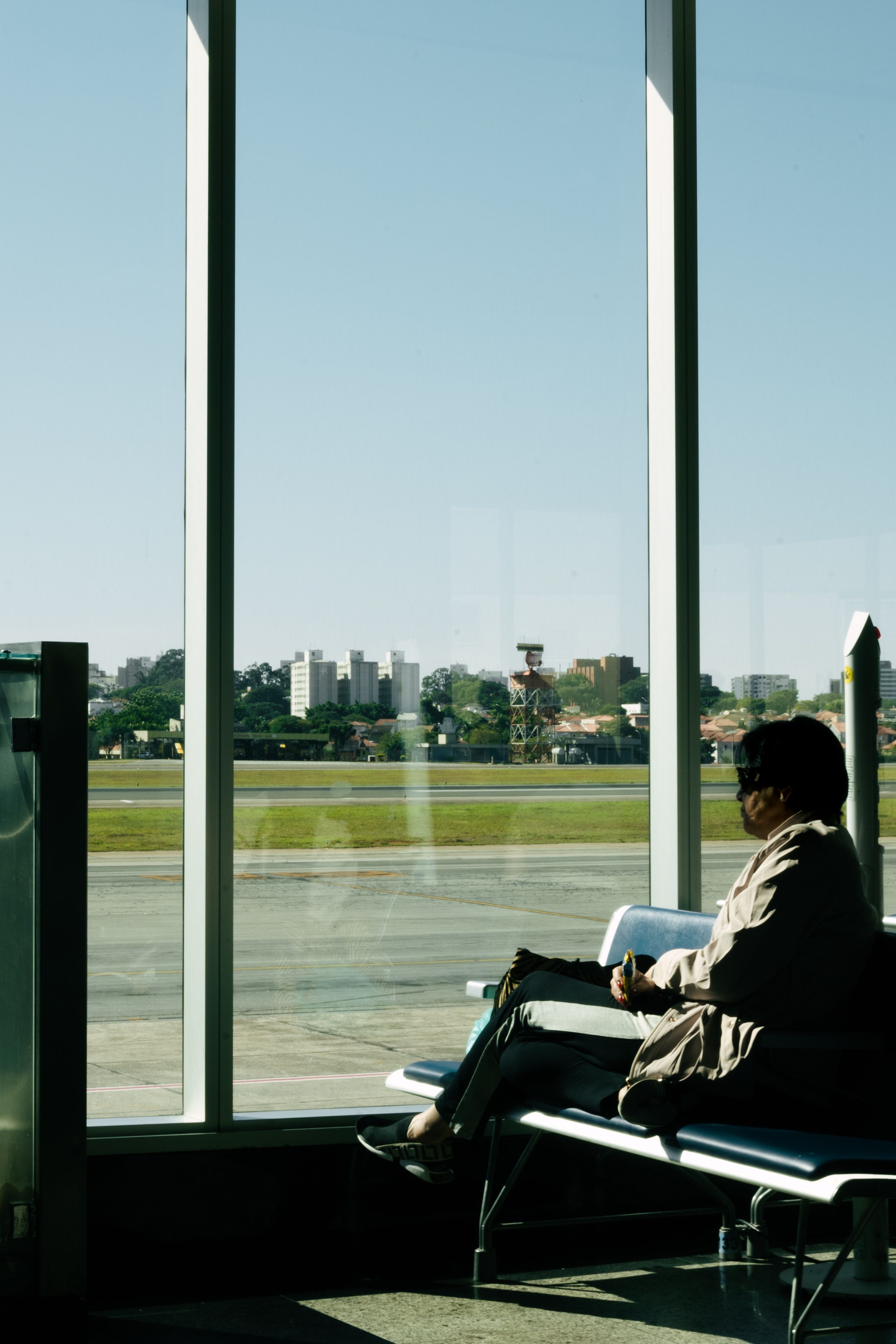Arrival Abroad Photos, Download The BEST Free Arrival Abroad Stock ...