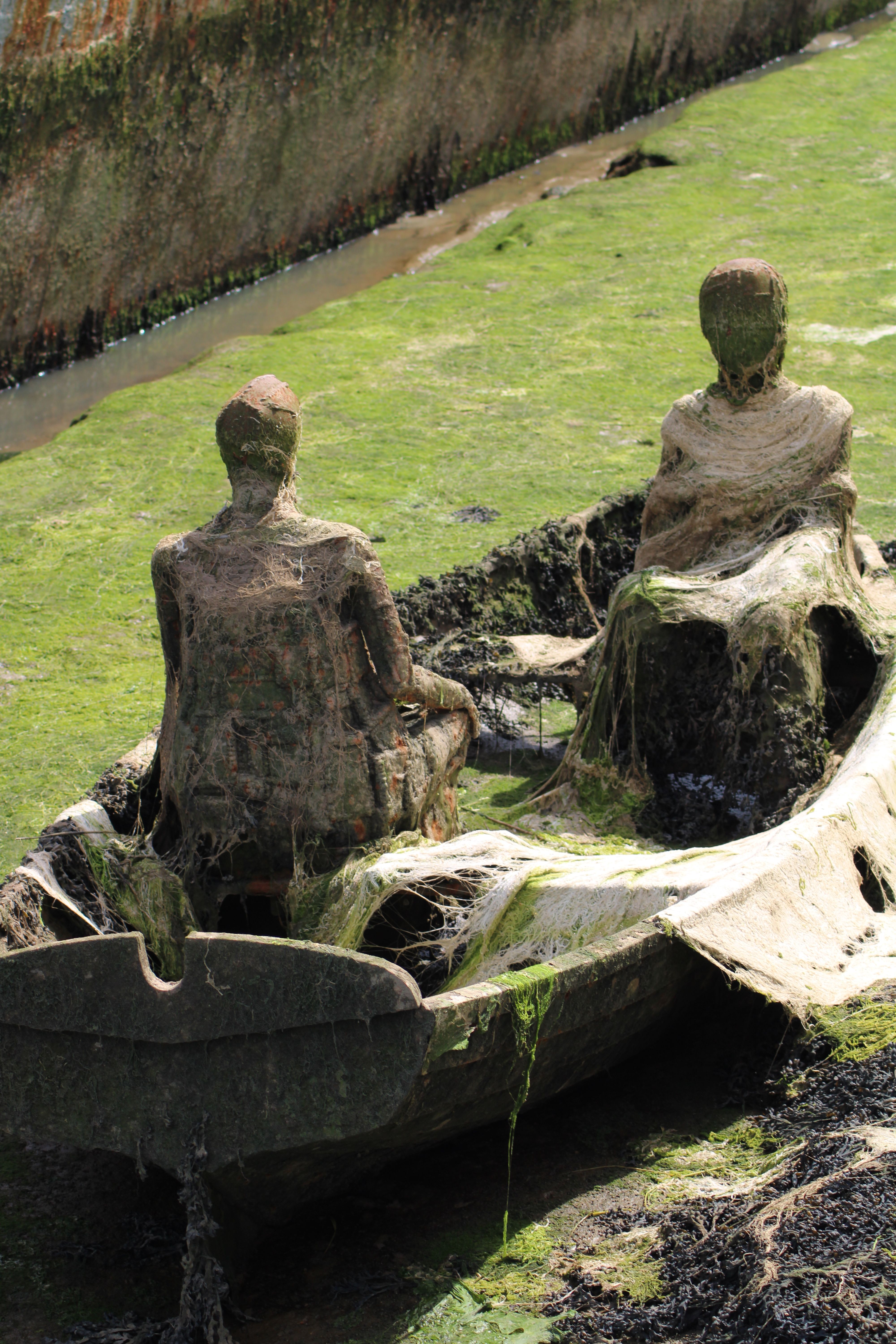 The Sisters Sculpture by Andrew Baldwin in the Deben River, Suffolk, UK ...