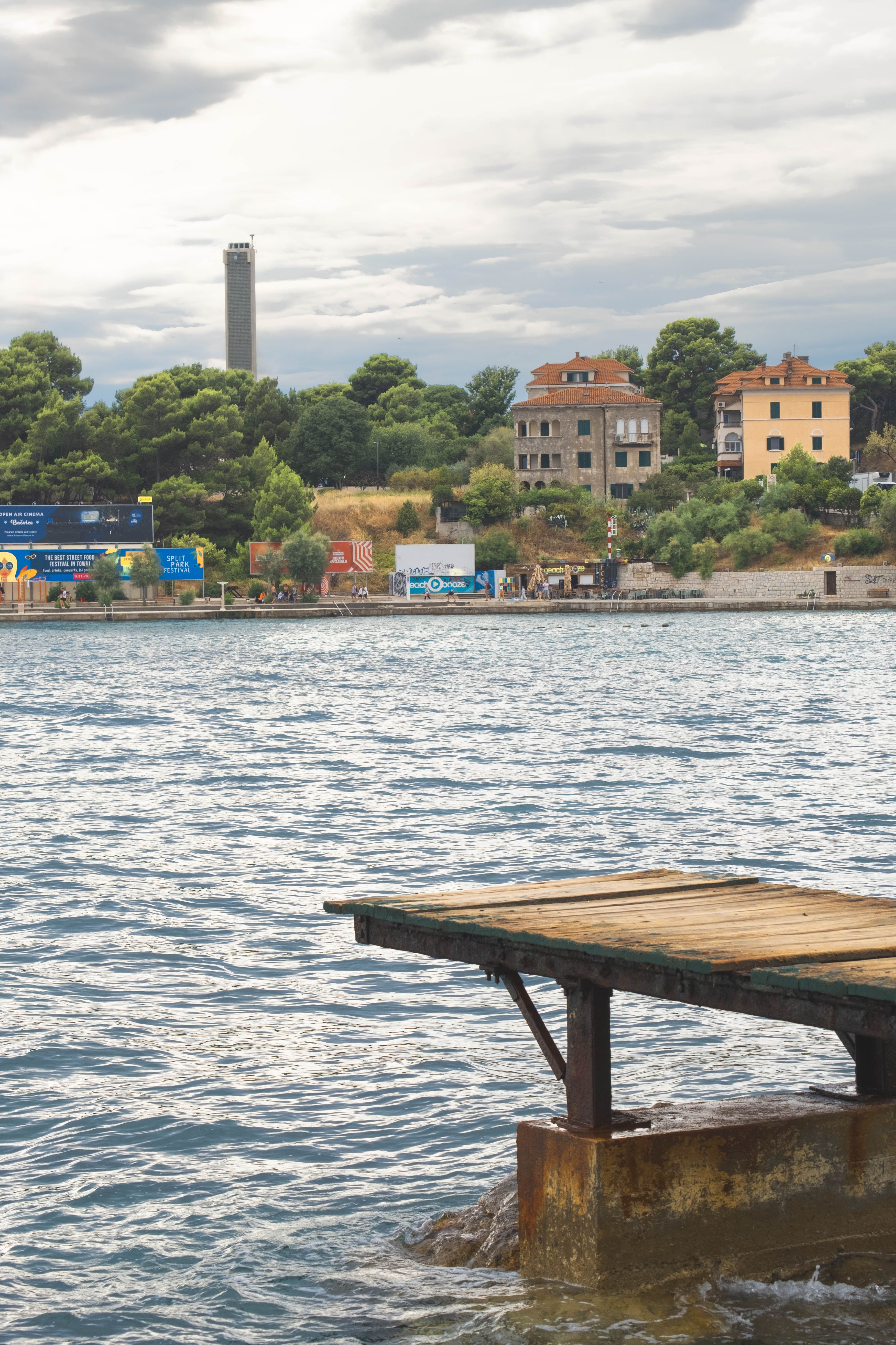 End of Pier against City · Free Stock Photo