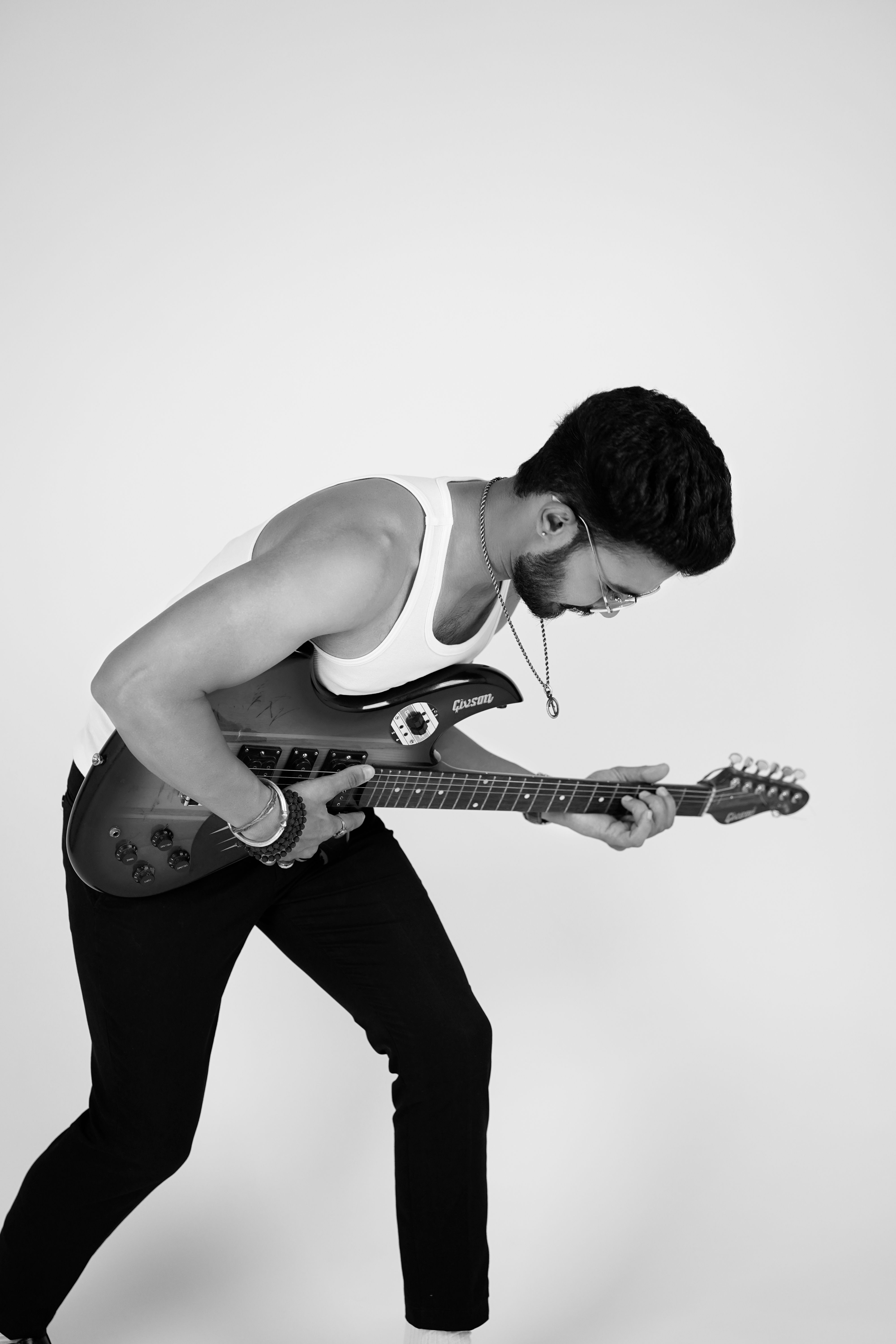 man pose for photoshoot · Free Stock Photo