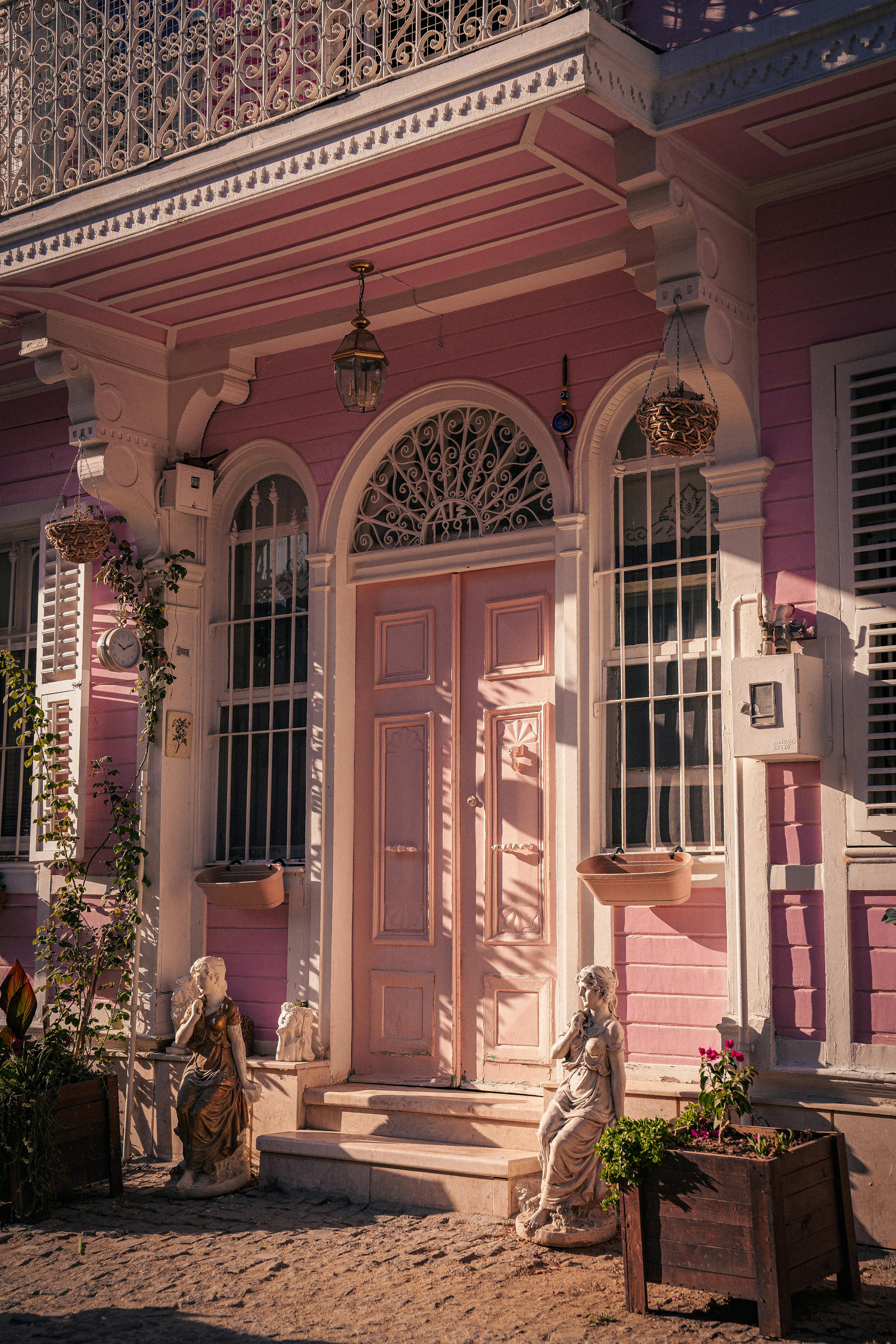 Pink House Building During Sunset · Free Stock Photo