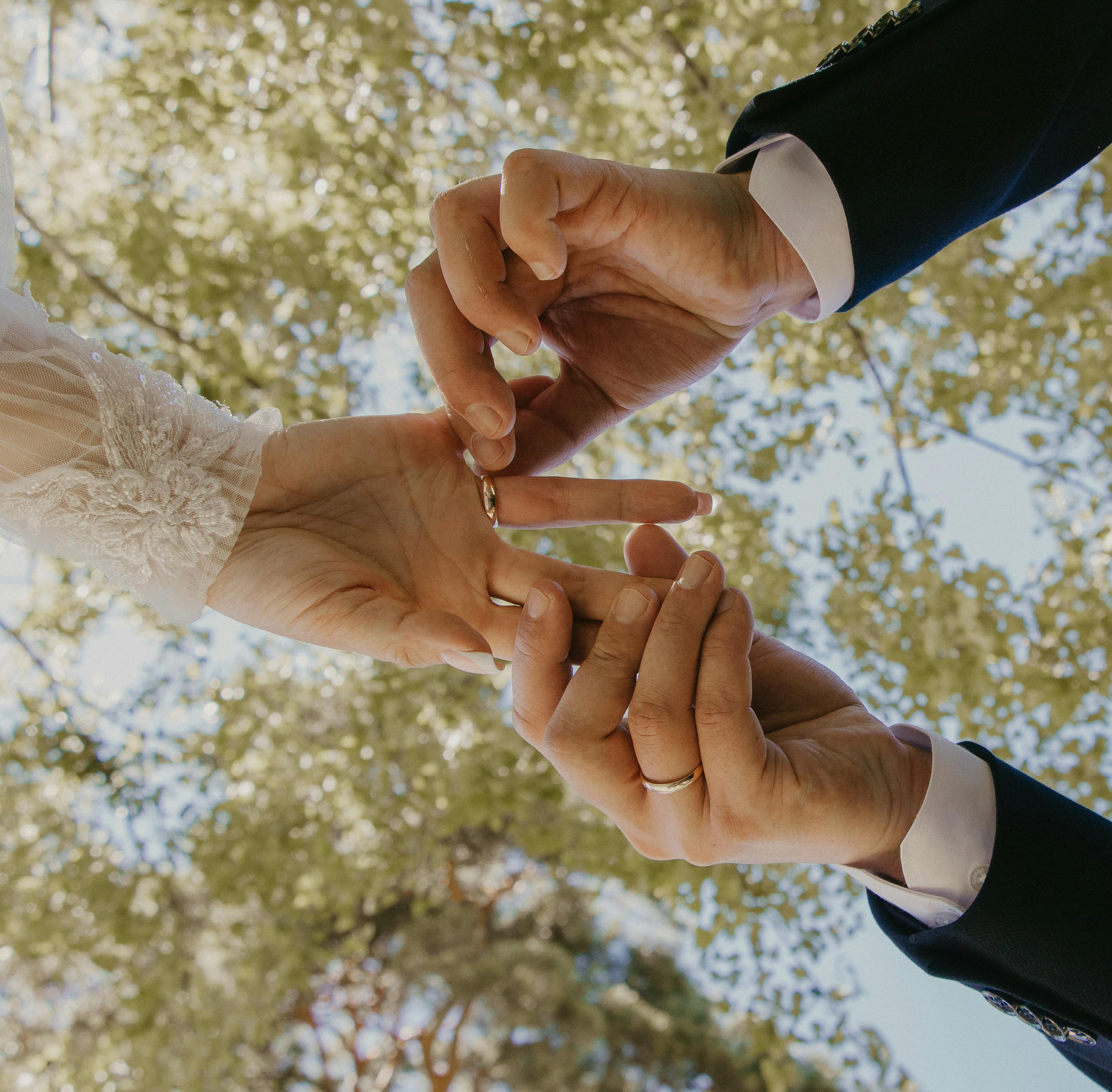 Couples Exchanging Vows Photos, Download The BEST Free Couples ...