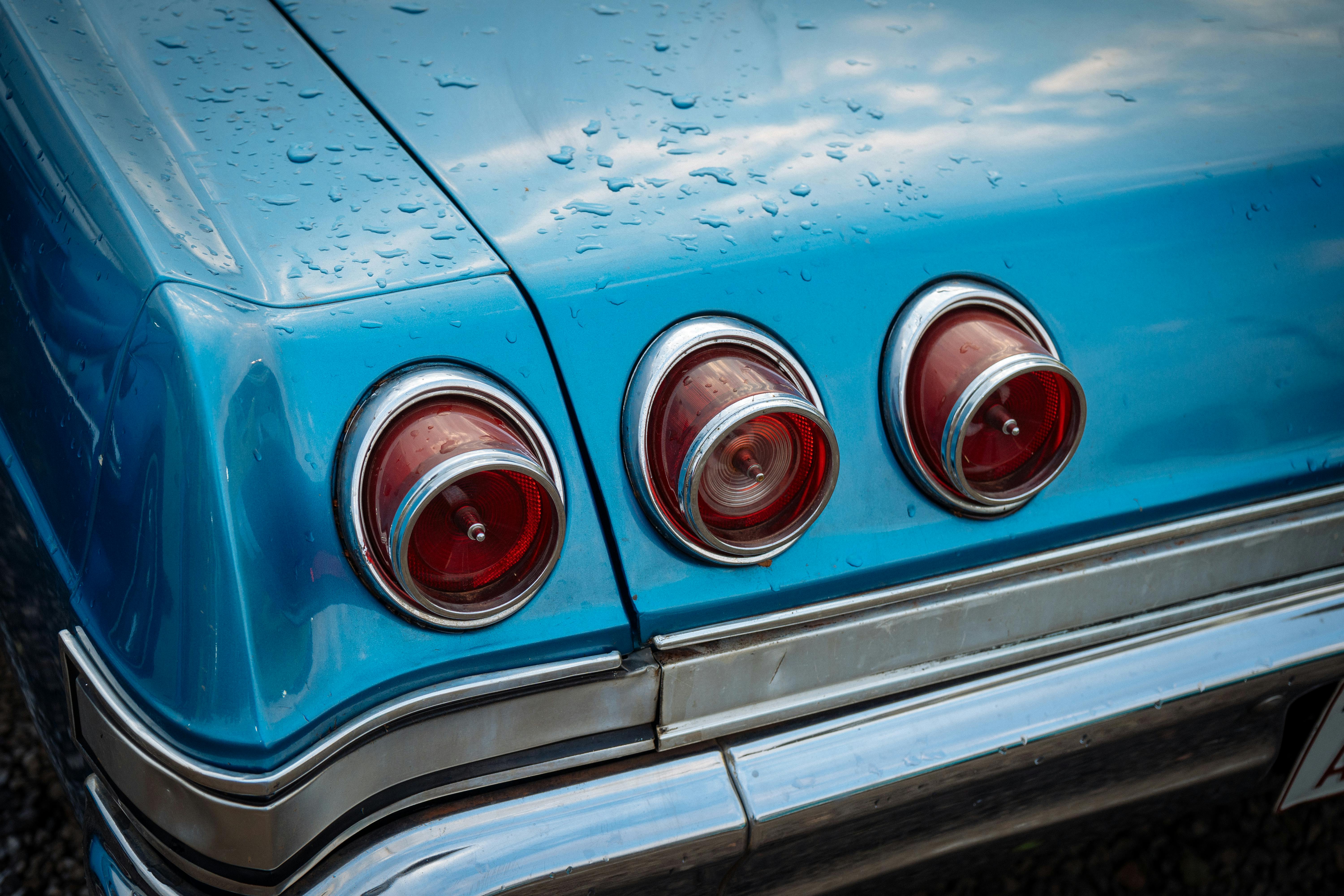 Raindrops on a Retro Car · Free Stock Photo