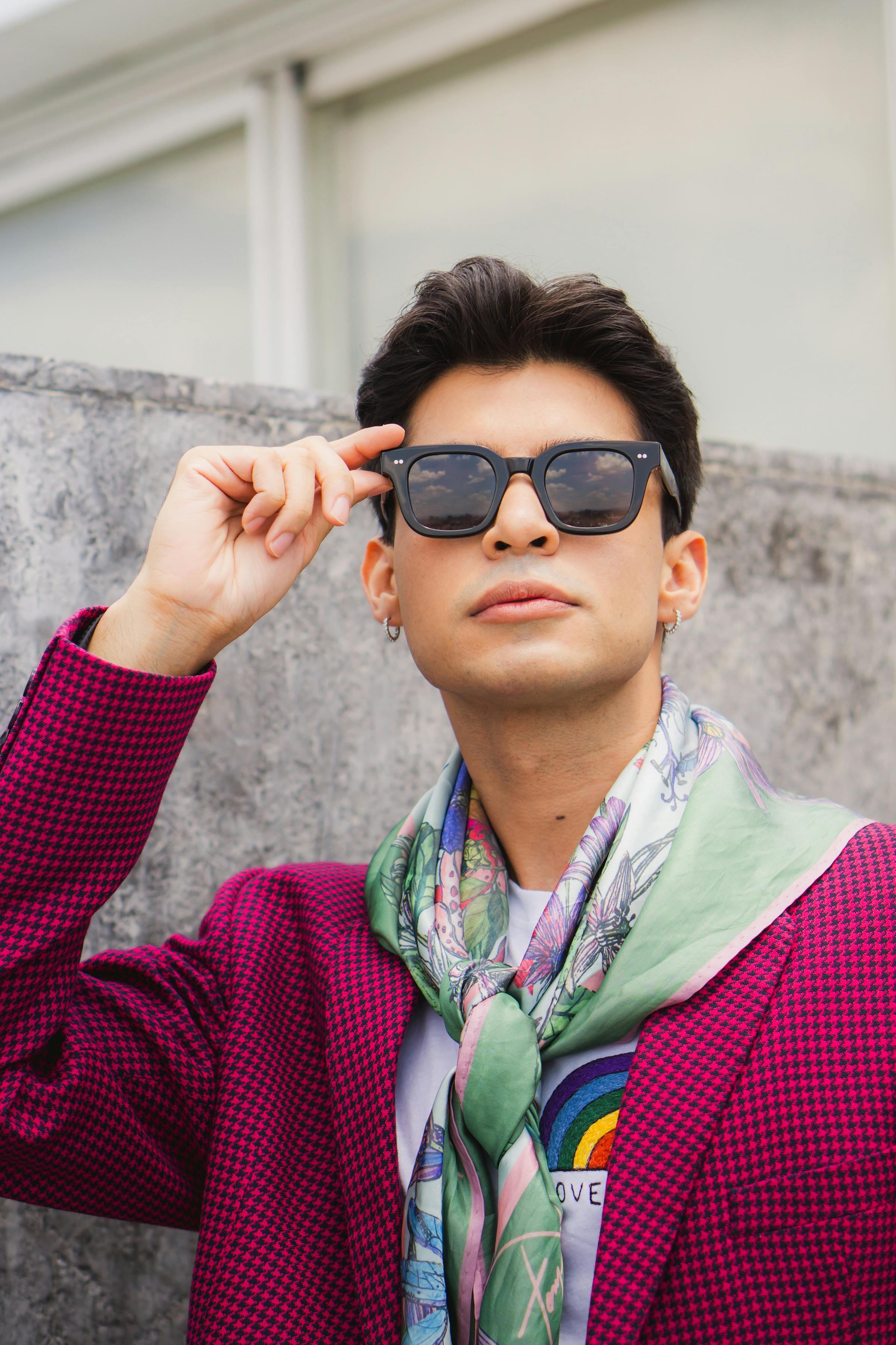 Hand Portrait Photos, Download The BEST Free Hand Portrait Stock Photos ...