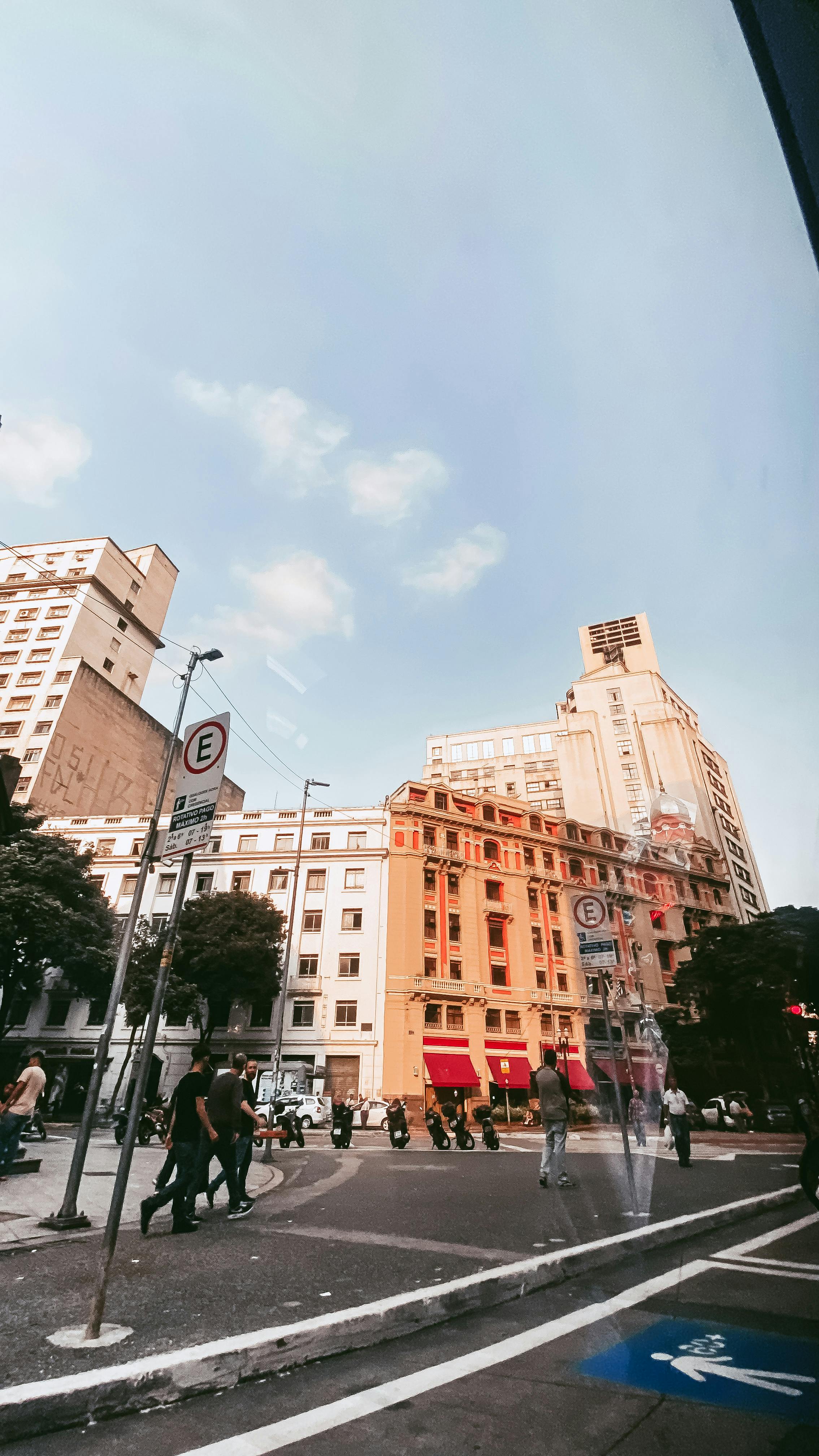 Amanda Valverde - 사진