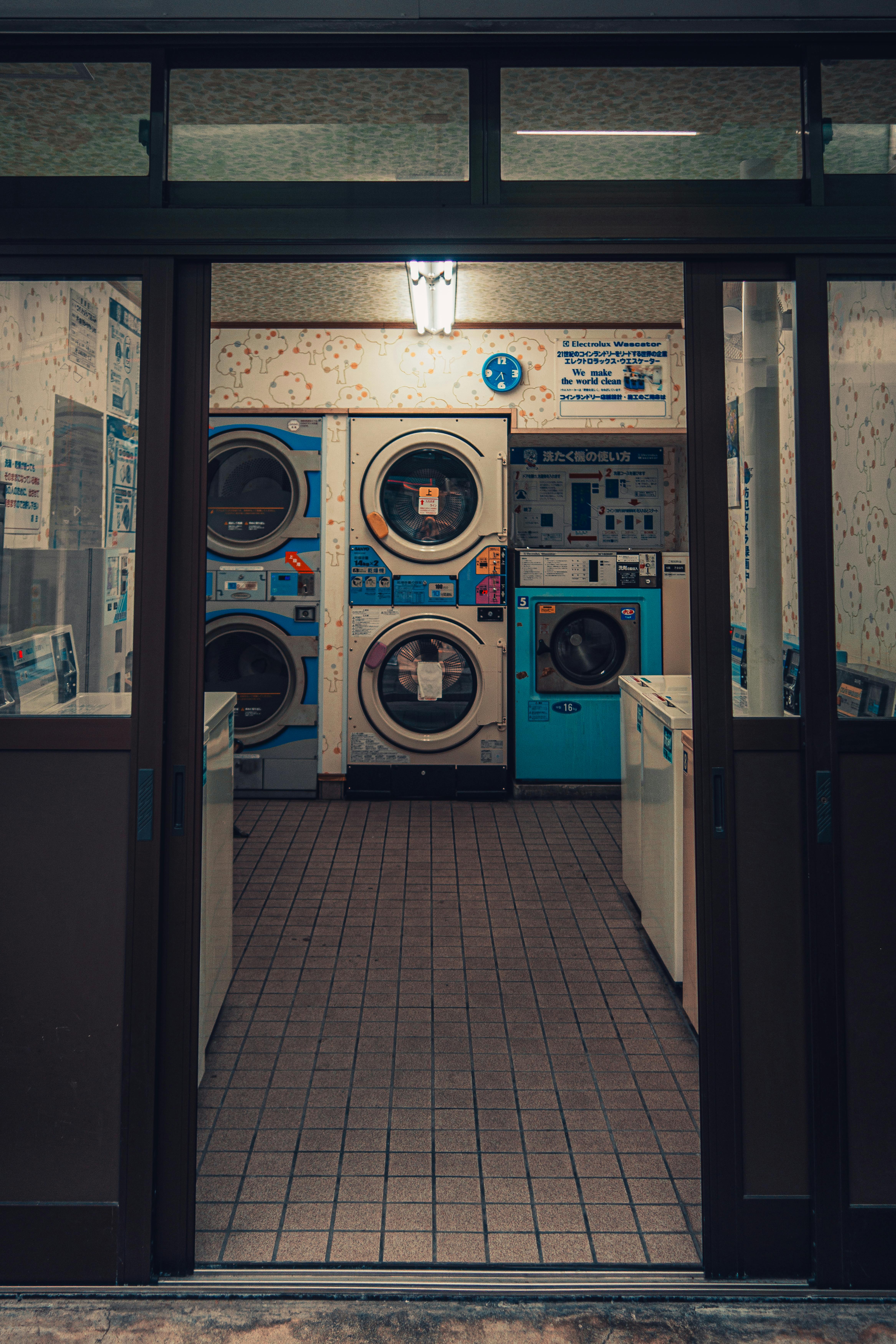 Washing Machines in Public Laundromat · Free Stock Photo