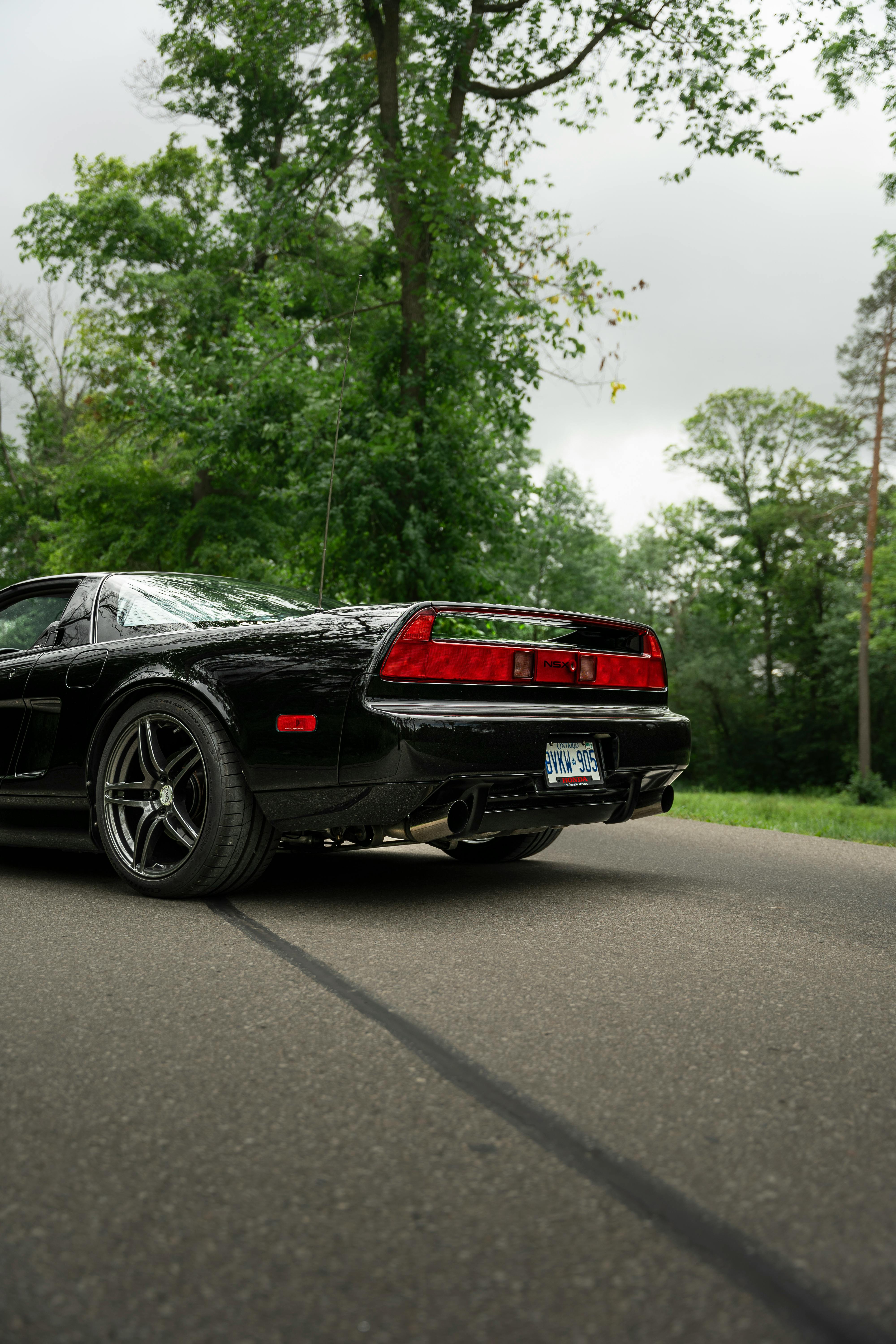 Back View of Black Honda NSX · Free Stock Photo