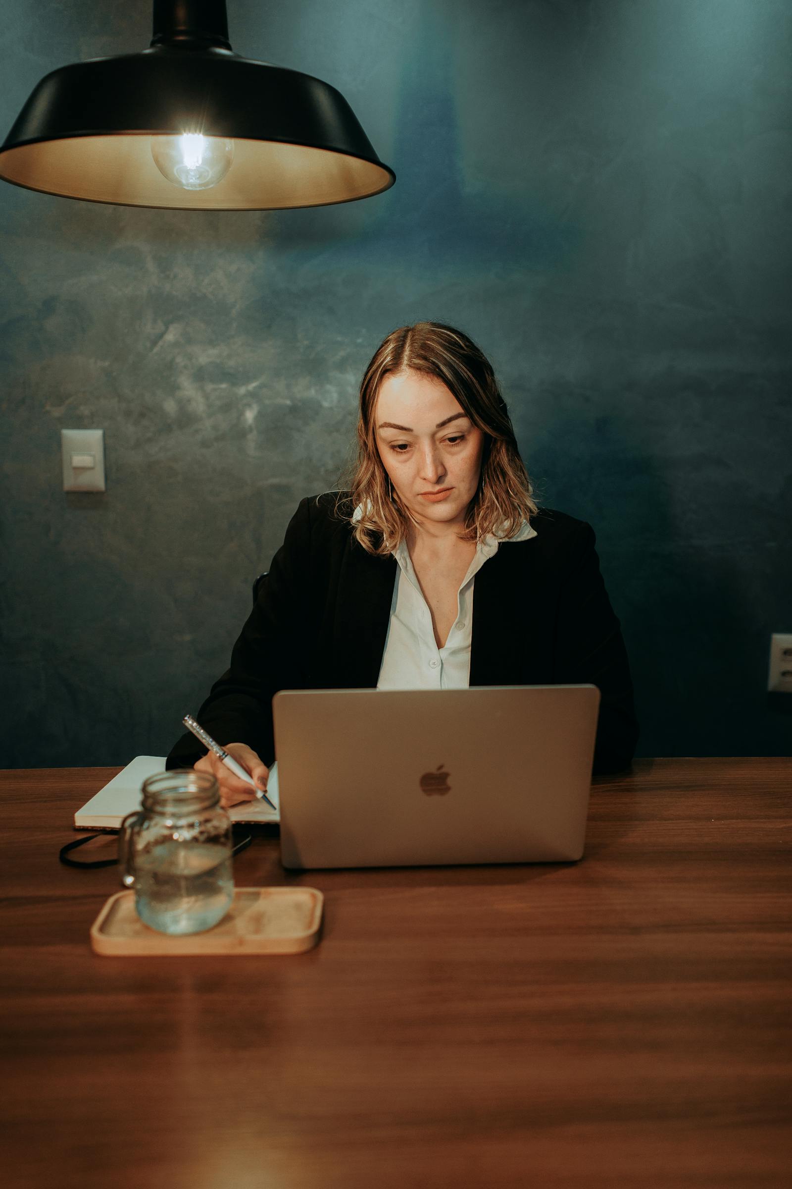 Laptop Repair Photos, Download The BEST Free Laptop Repair Stock Photos ...