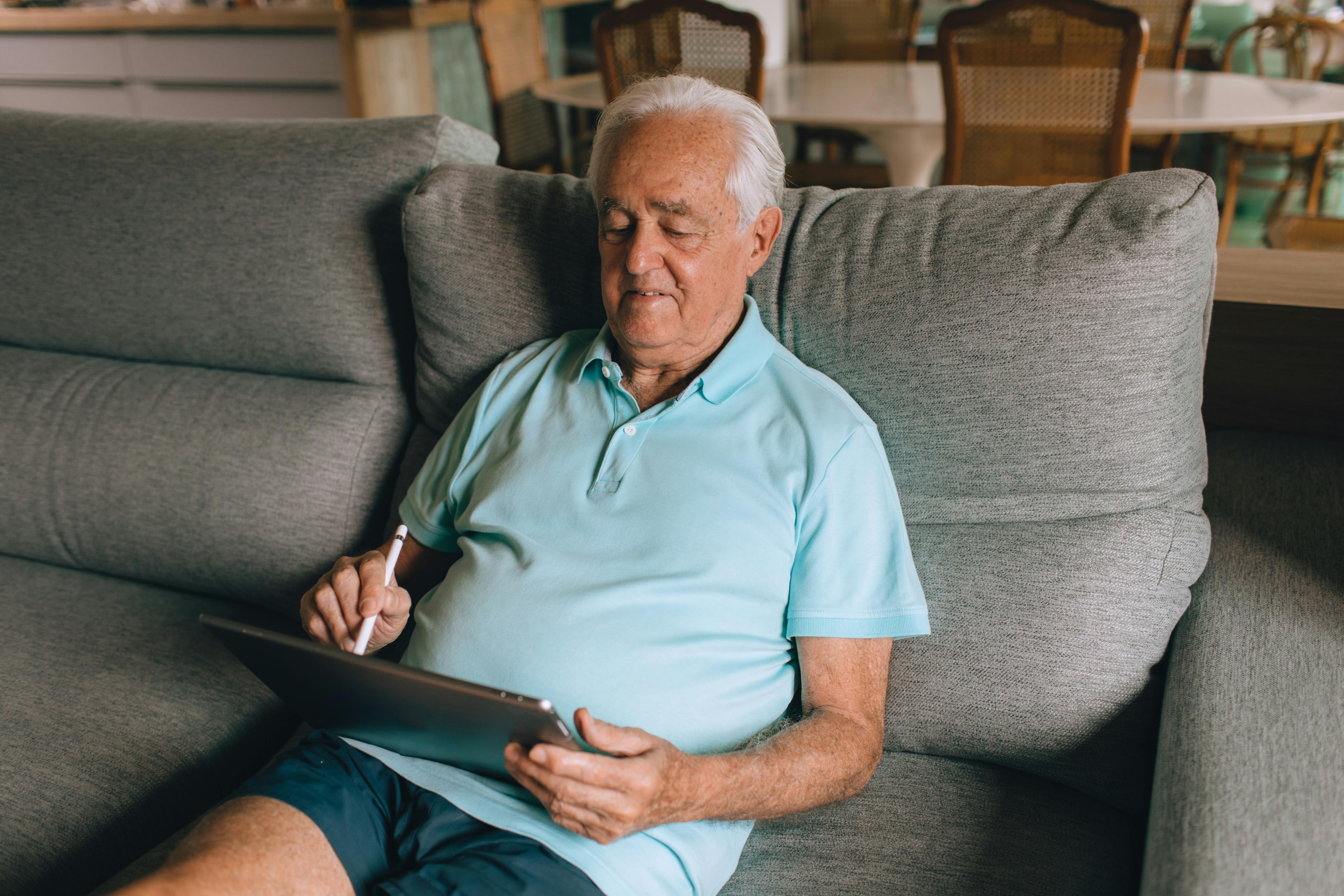 Portraits Hub Photos, Download The BEST Free Portraits Hub Stock Photos ...