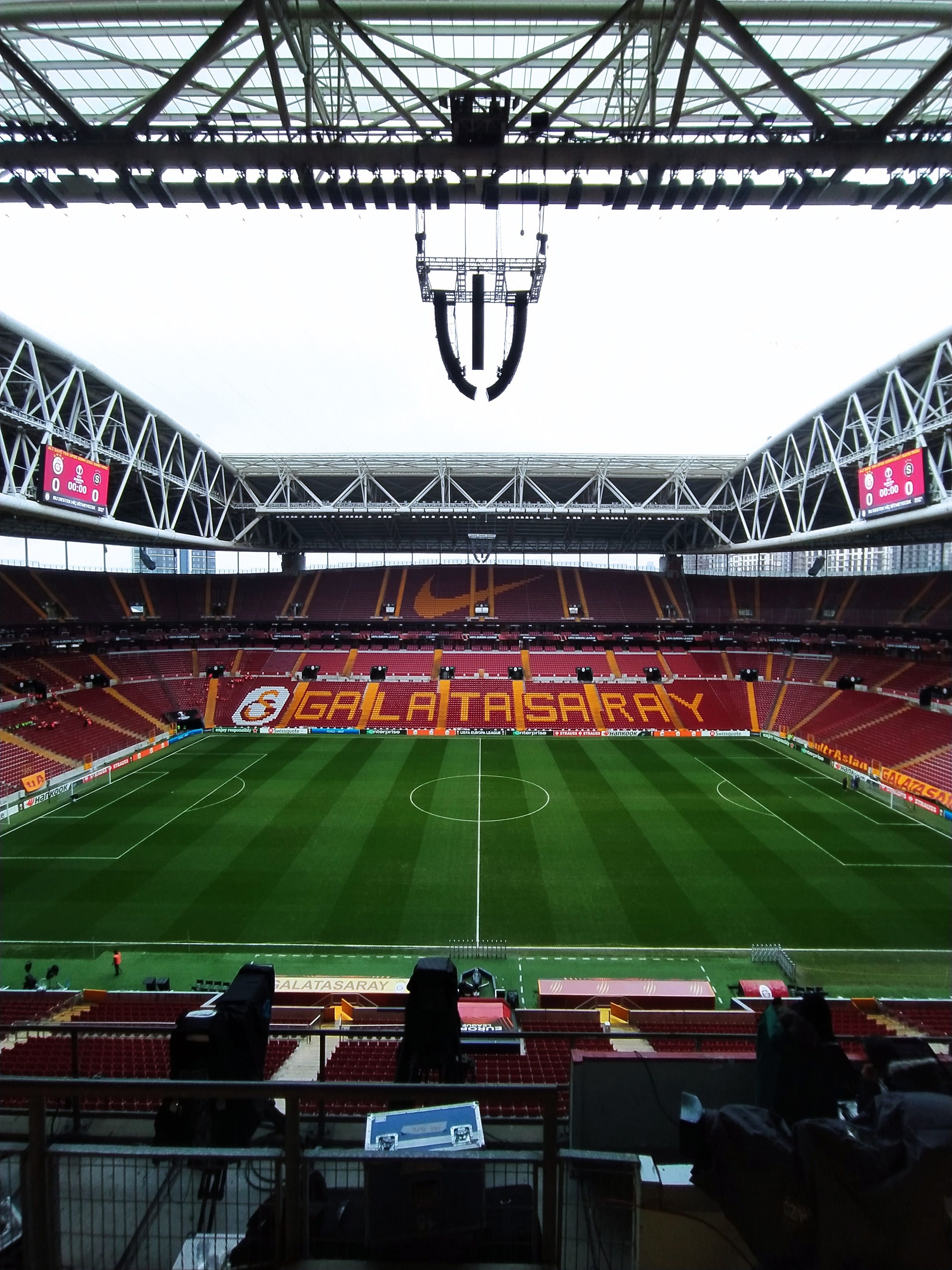 İstanbul'daki Rams Park Futbol Stadyumu'nun Görünümü · Ücretsiz Stok ...