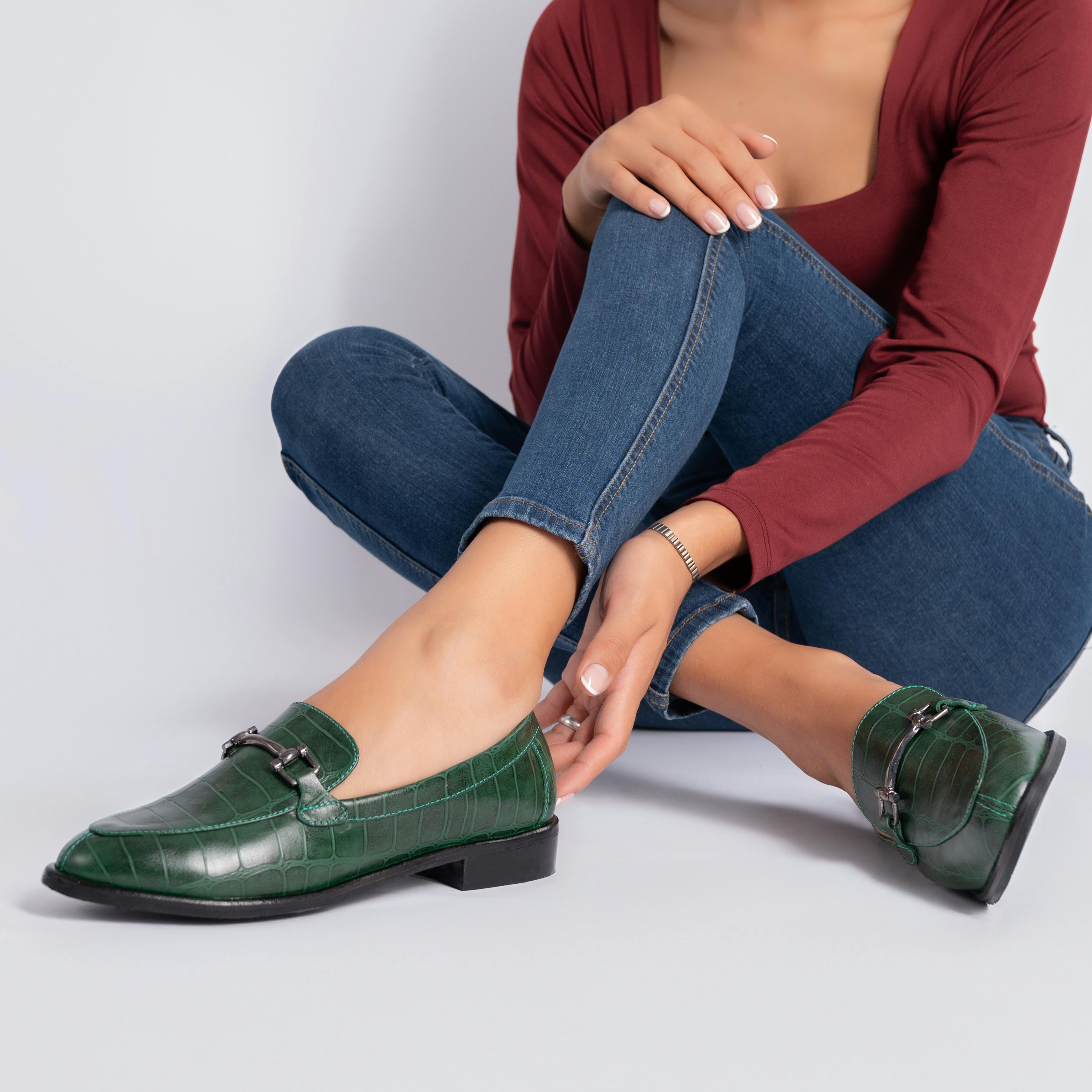 Photo gratuite de accessoires, beauté, bordeaux, chaussures, chaussures ...