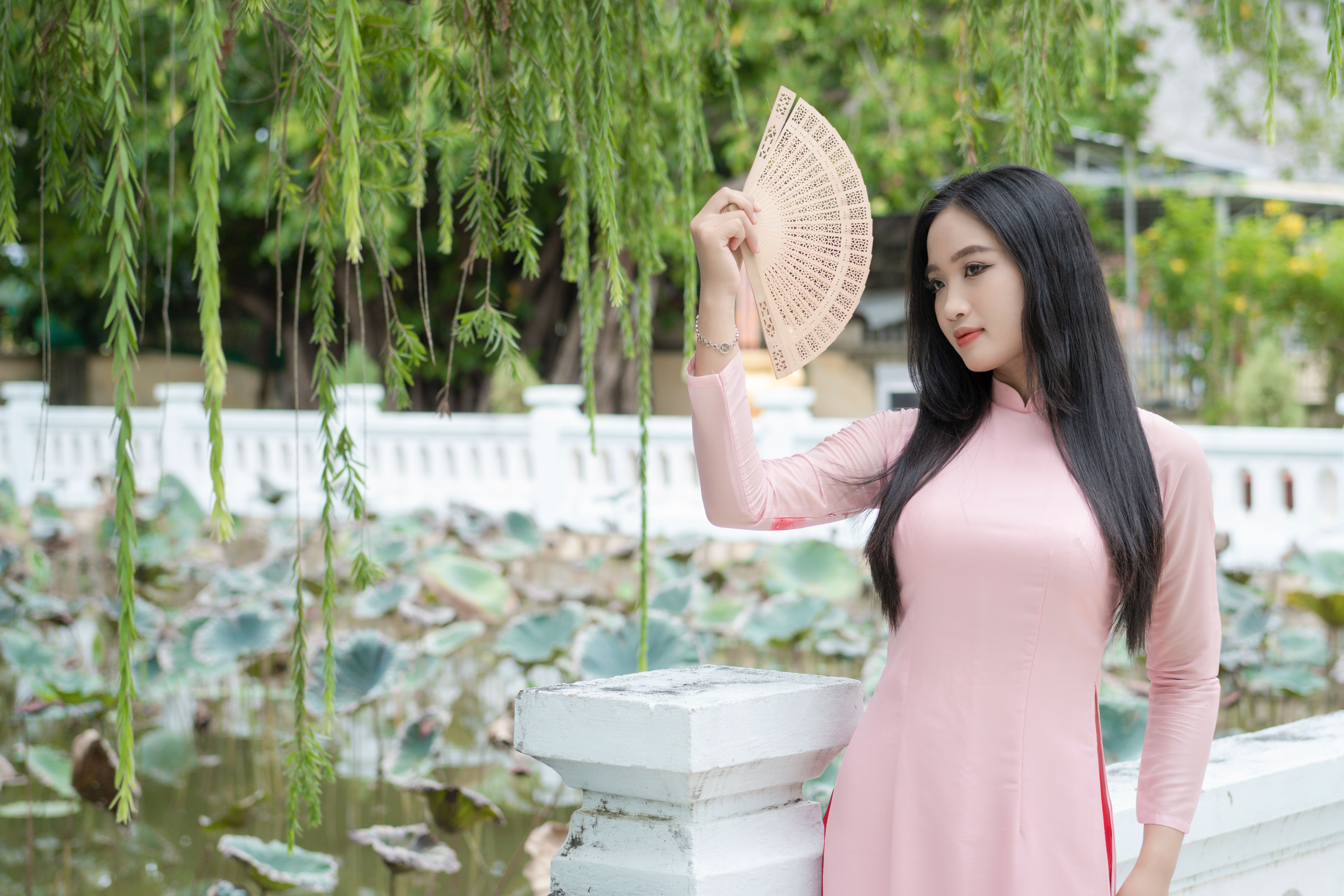 Pretty Asian Woman Photos, Download The BEST Free Pretty Asian Woman ...