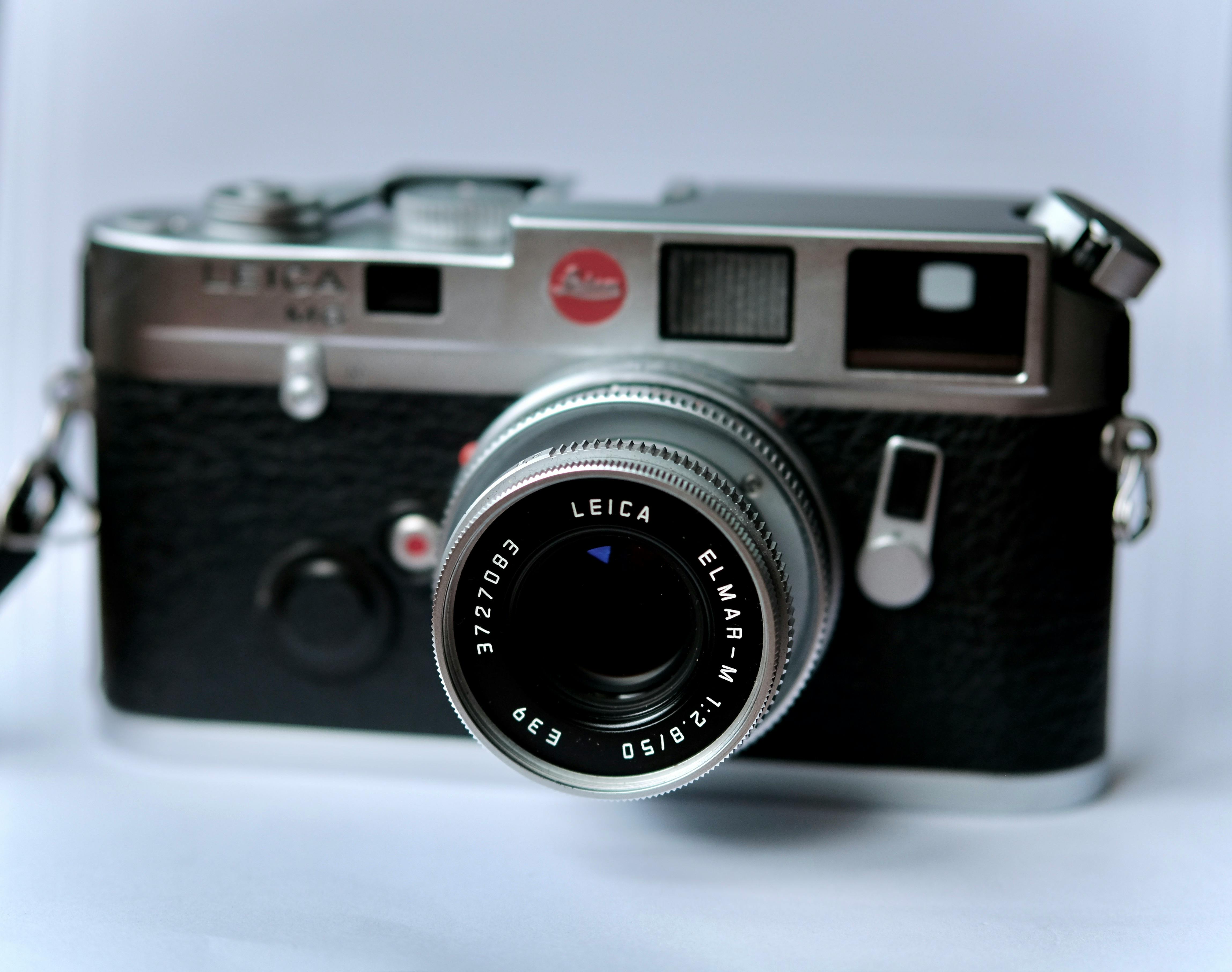Close Up Photograph of Classic Black and Silver Camera · Free Stock Photo
