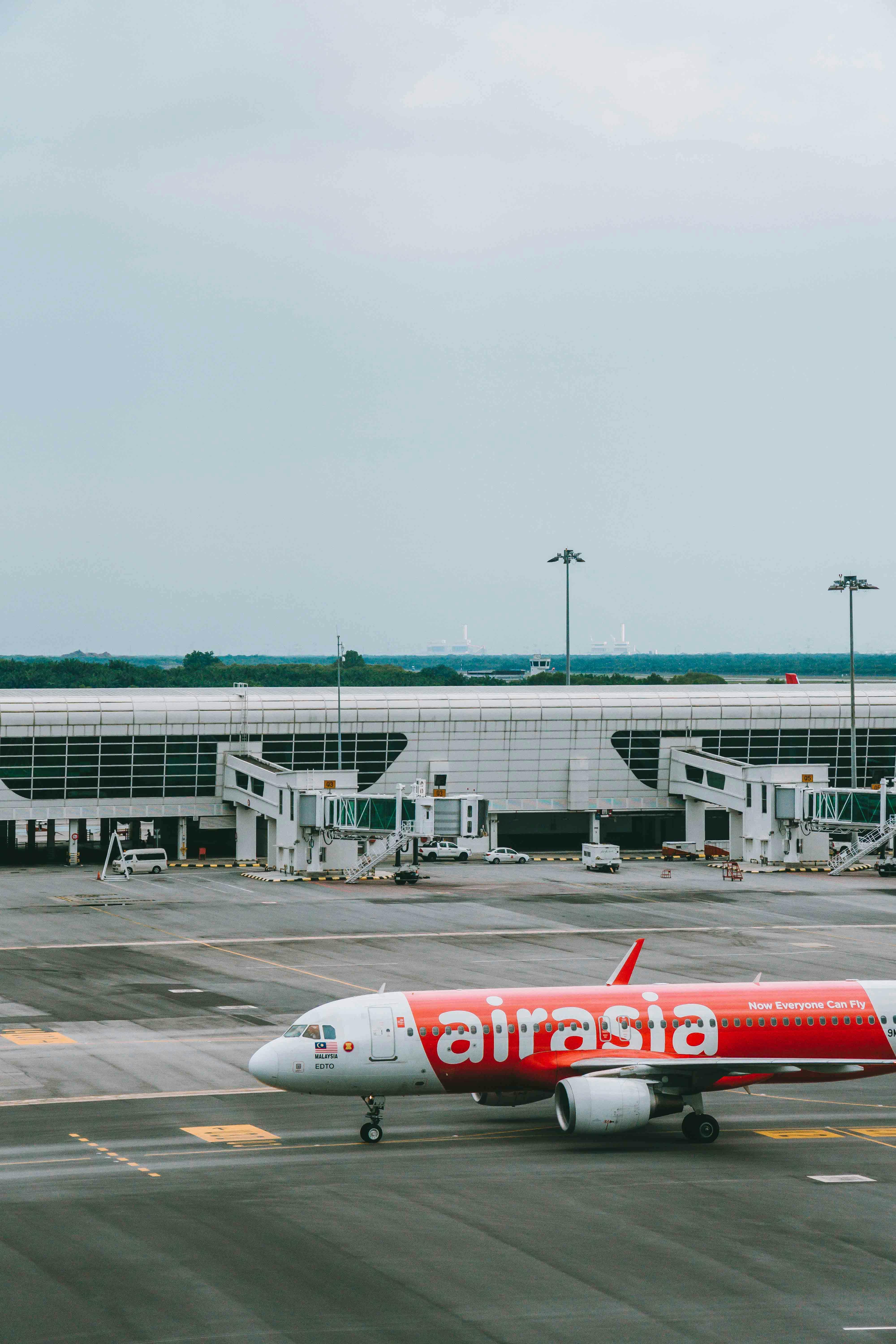 Animated Airplane Photos, Download The BEST Free Animated Airplane ...