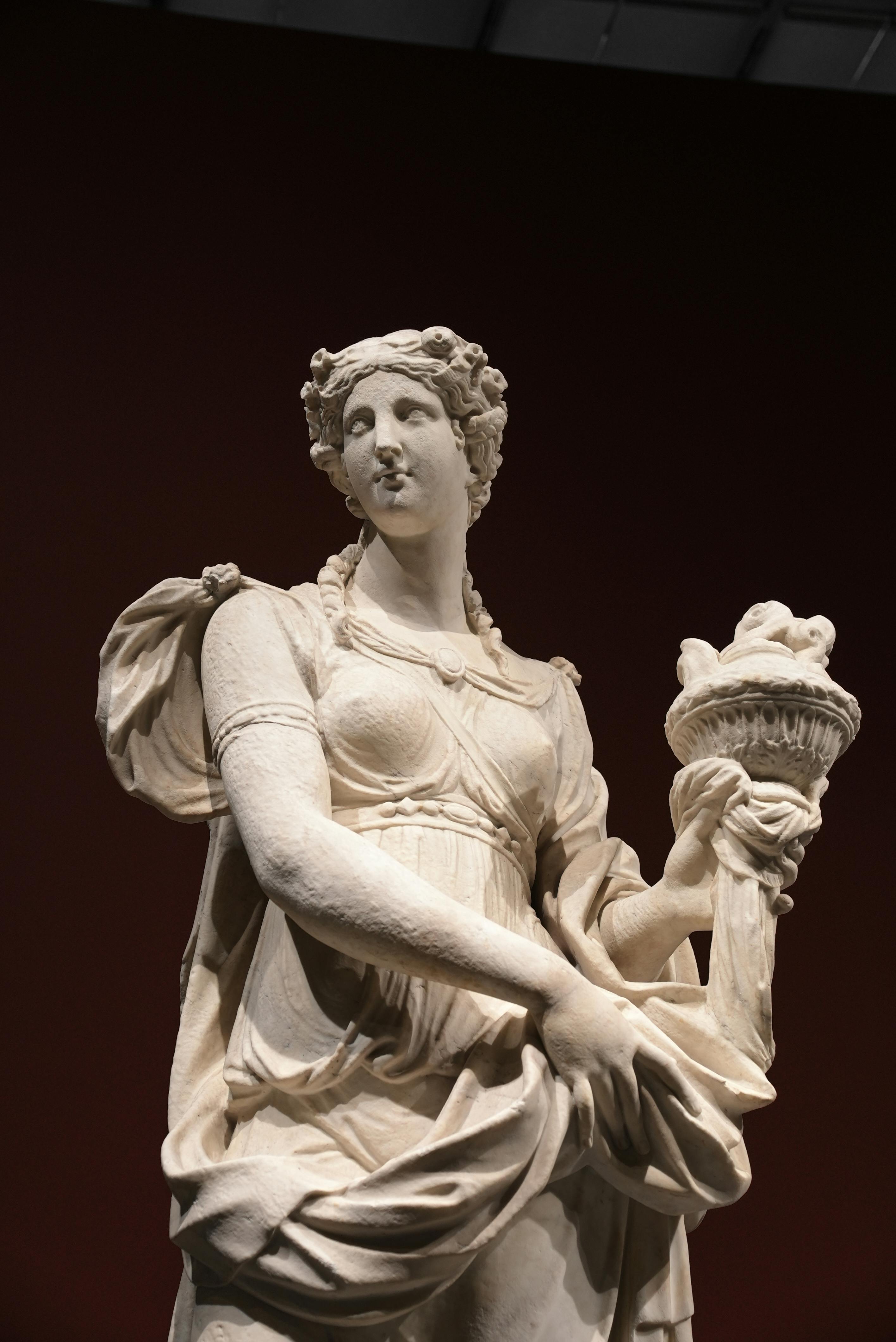 Standing Woman Statue · Free Stock Photo