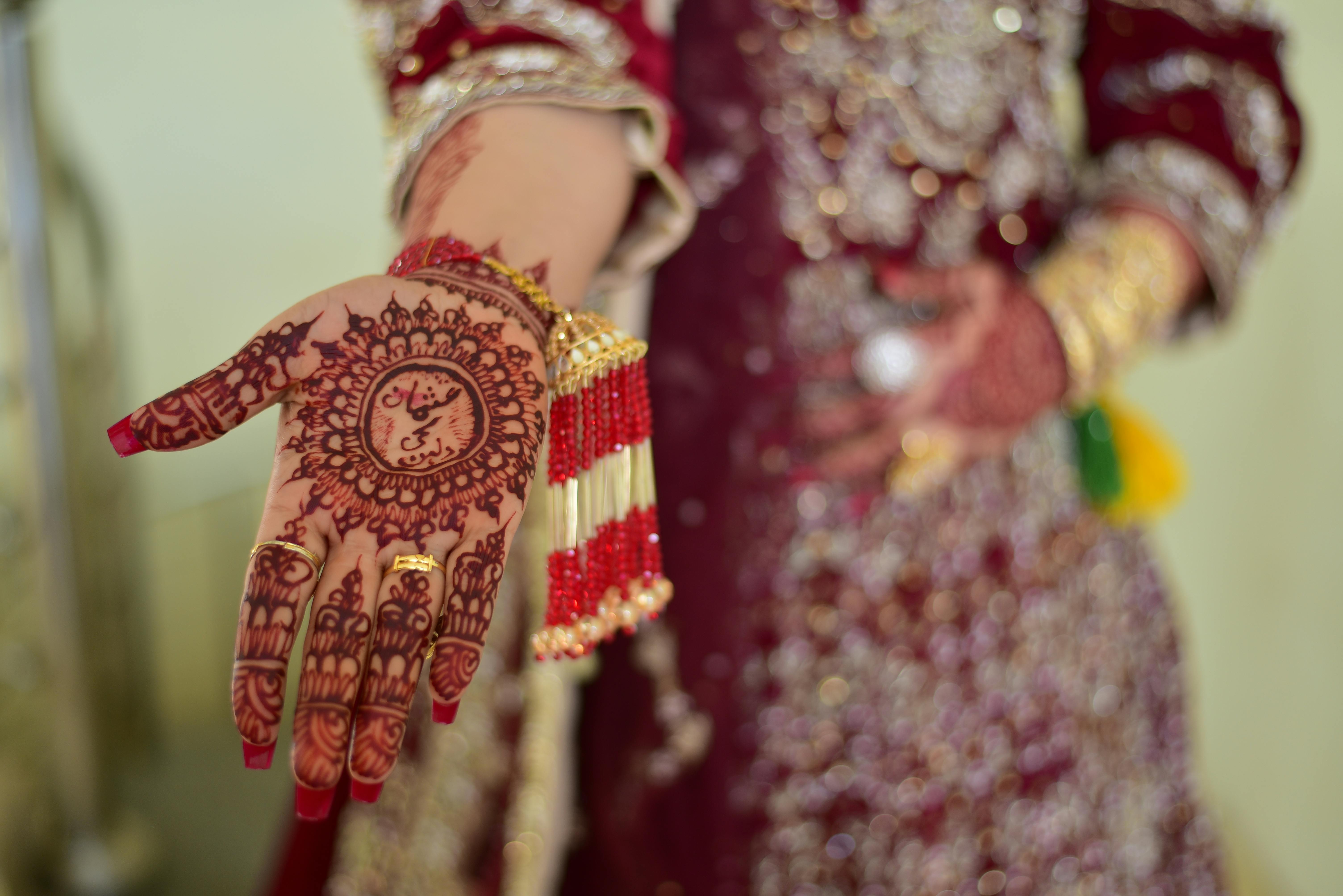 Wedding Couple Hand Mehndi · Free Stock Photo