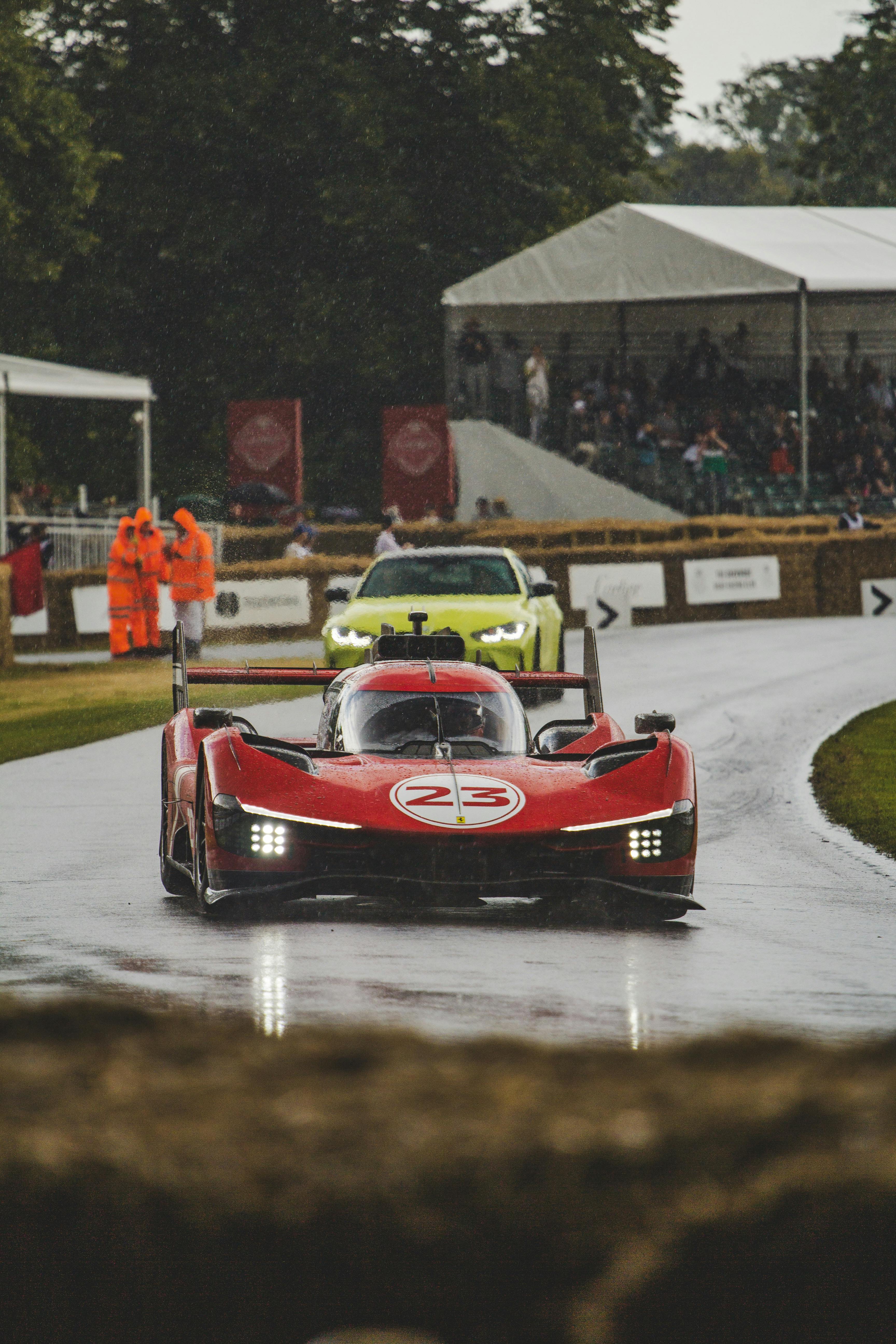 A White Racecar Rushing on the Race Track · Free Stock Photo