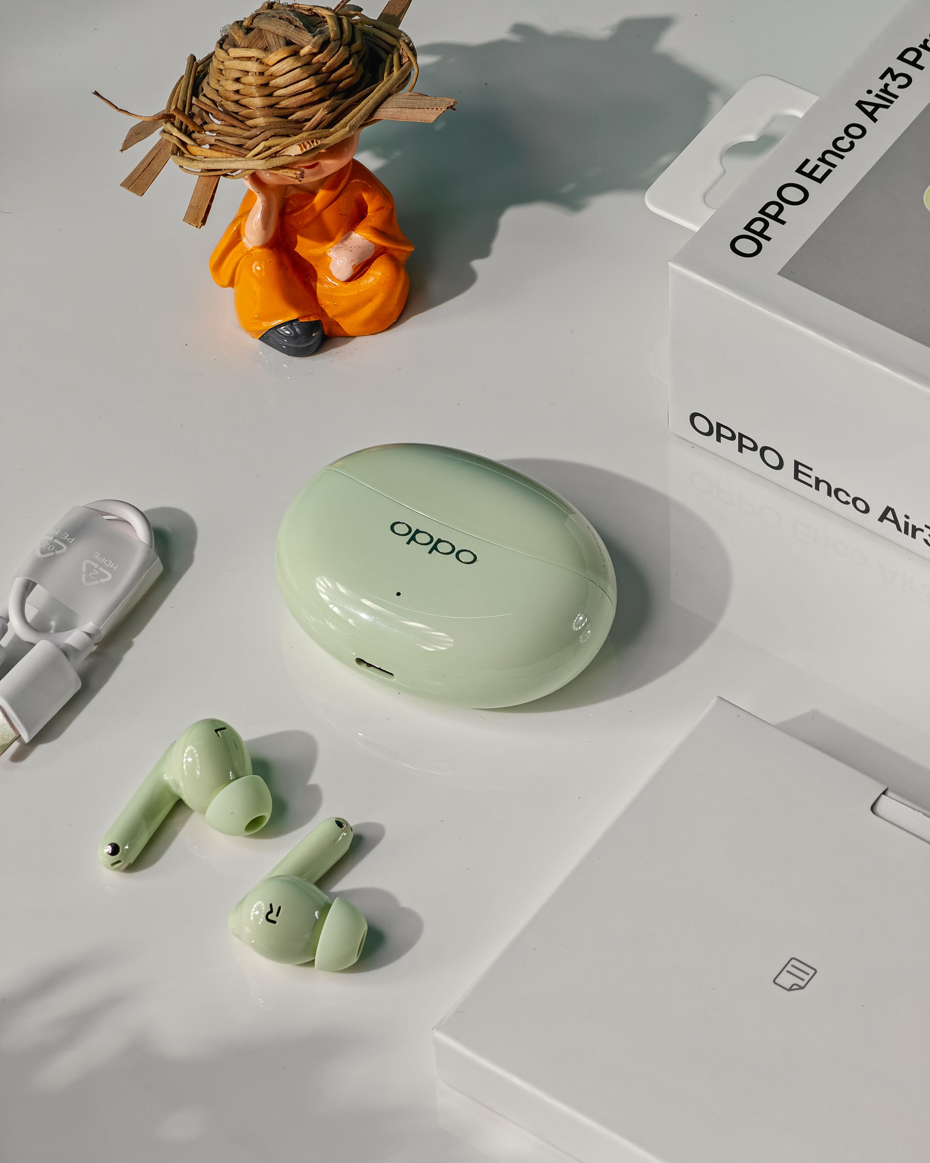 90+ Fotos y Imágenes de Oppo momomom Gratis · Banco de Fotos Gratis