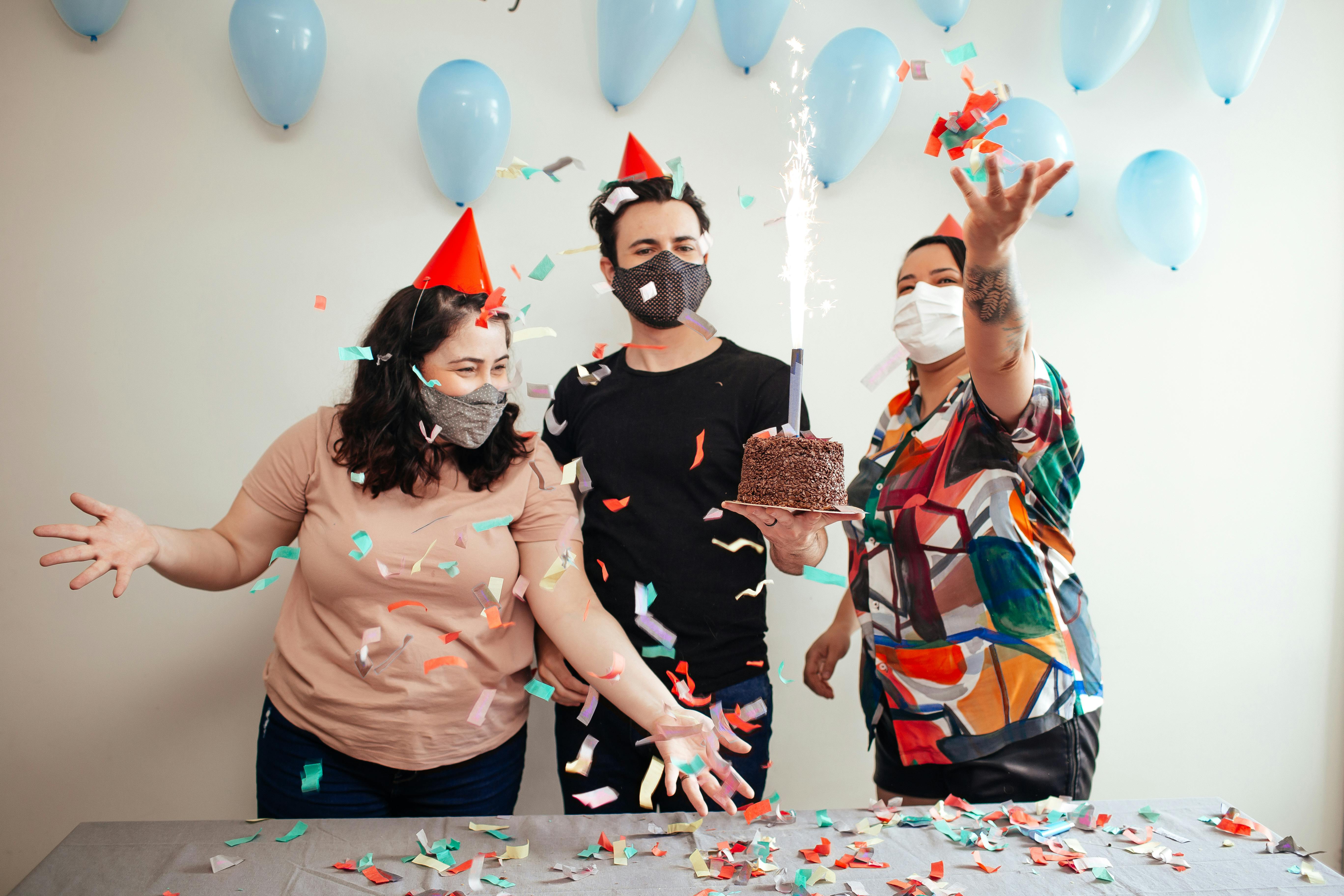 100 000+ Face+bim banque d’images et photos libres de droit ...