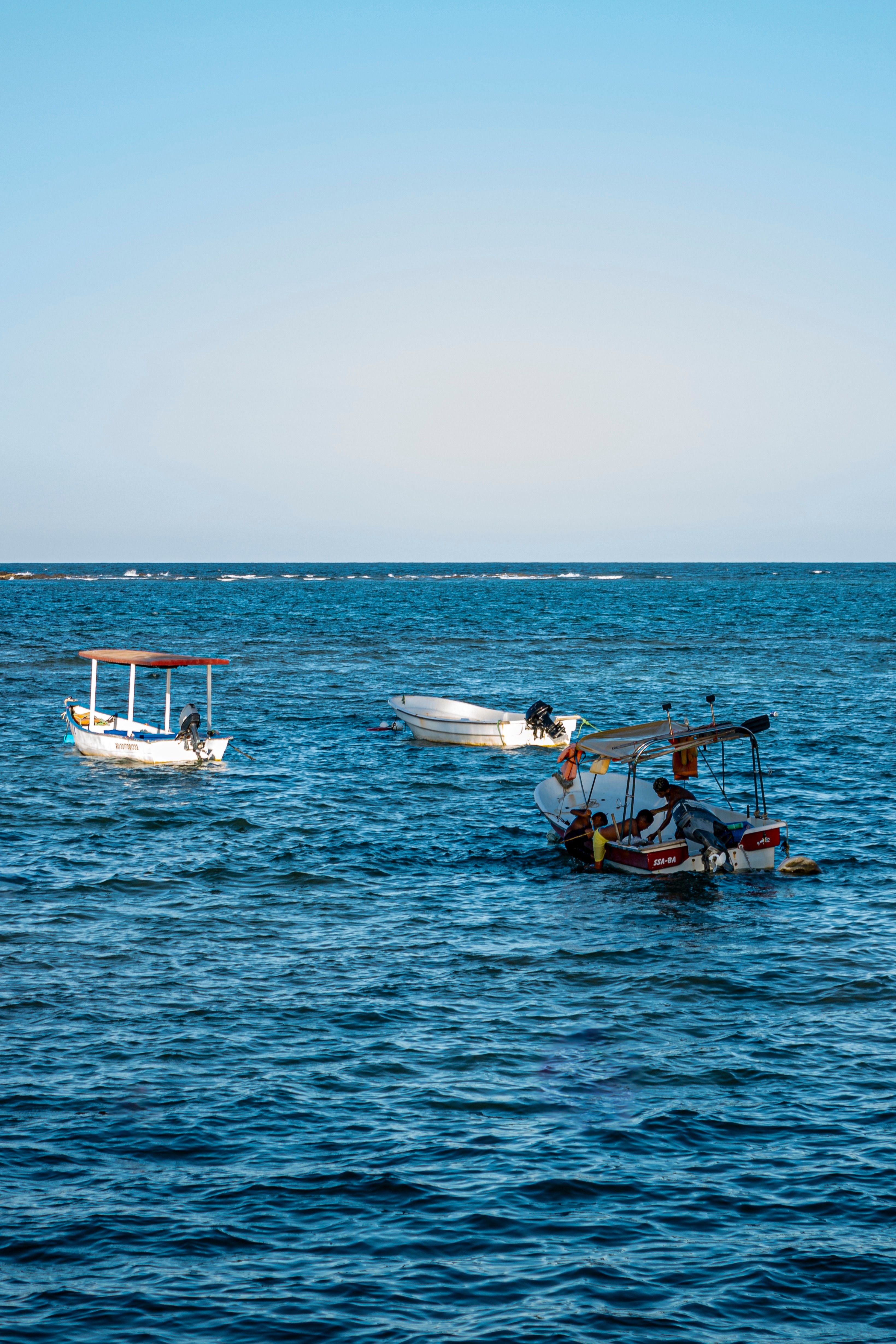 Motorboats on Sea Coast · Free Stock Photo