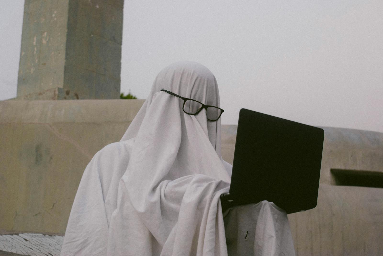 Ghost With Glasses Photos, Download The BEST Free Ghost With Glasses ...