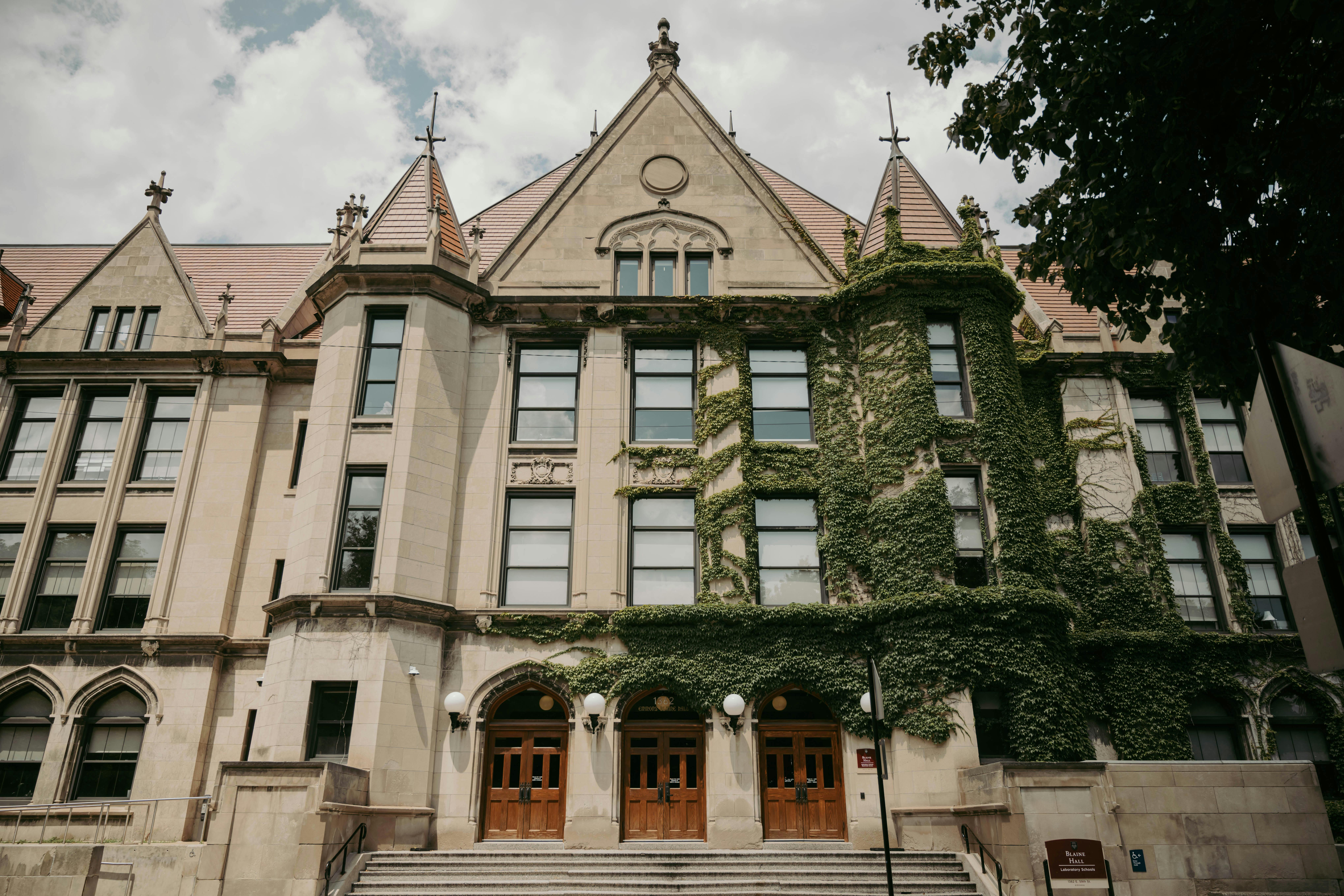 University of Chicago Laboratory Schools Entrance · Free Stock Photo