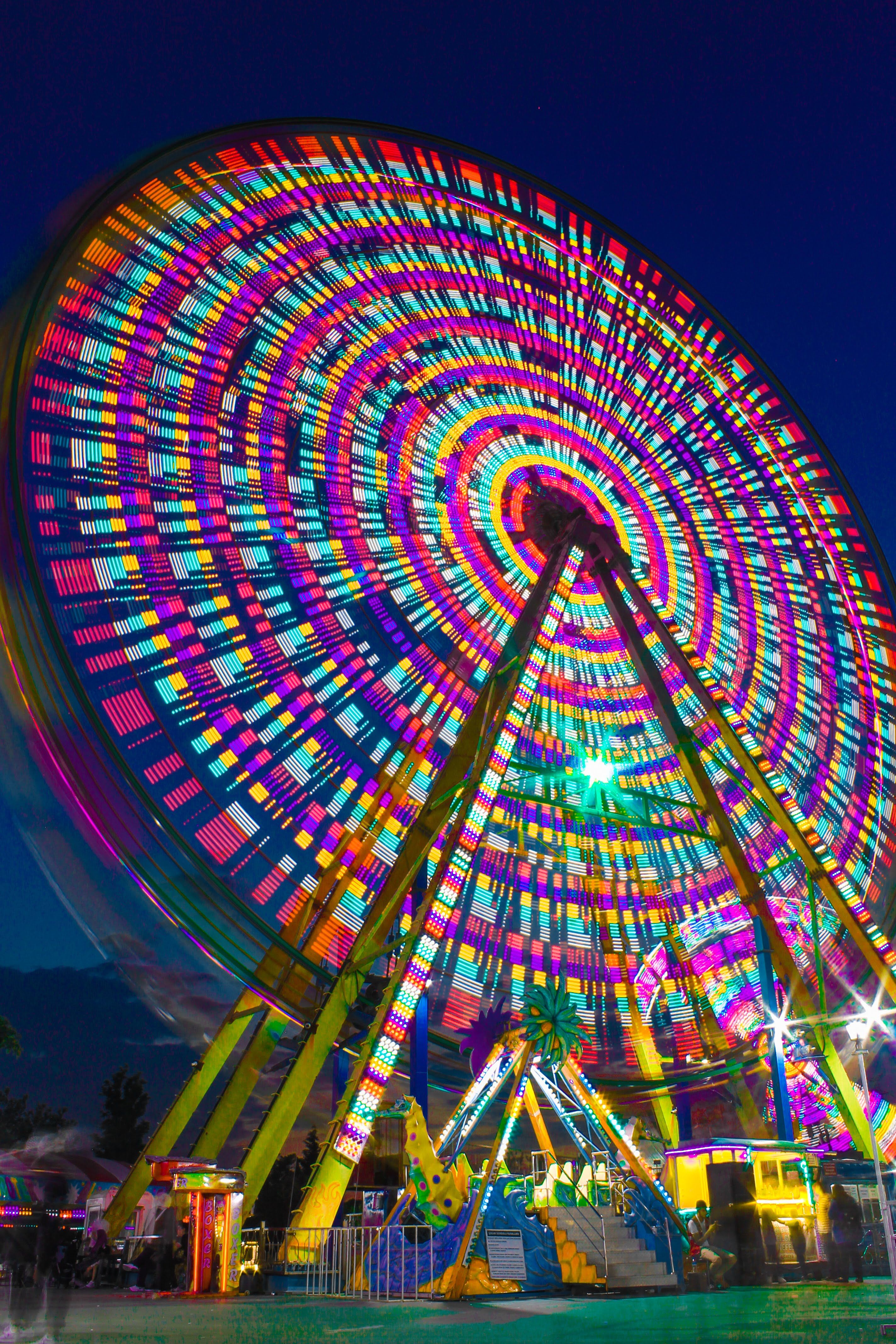 An Amusement Park At Night · Free Stock Photo