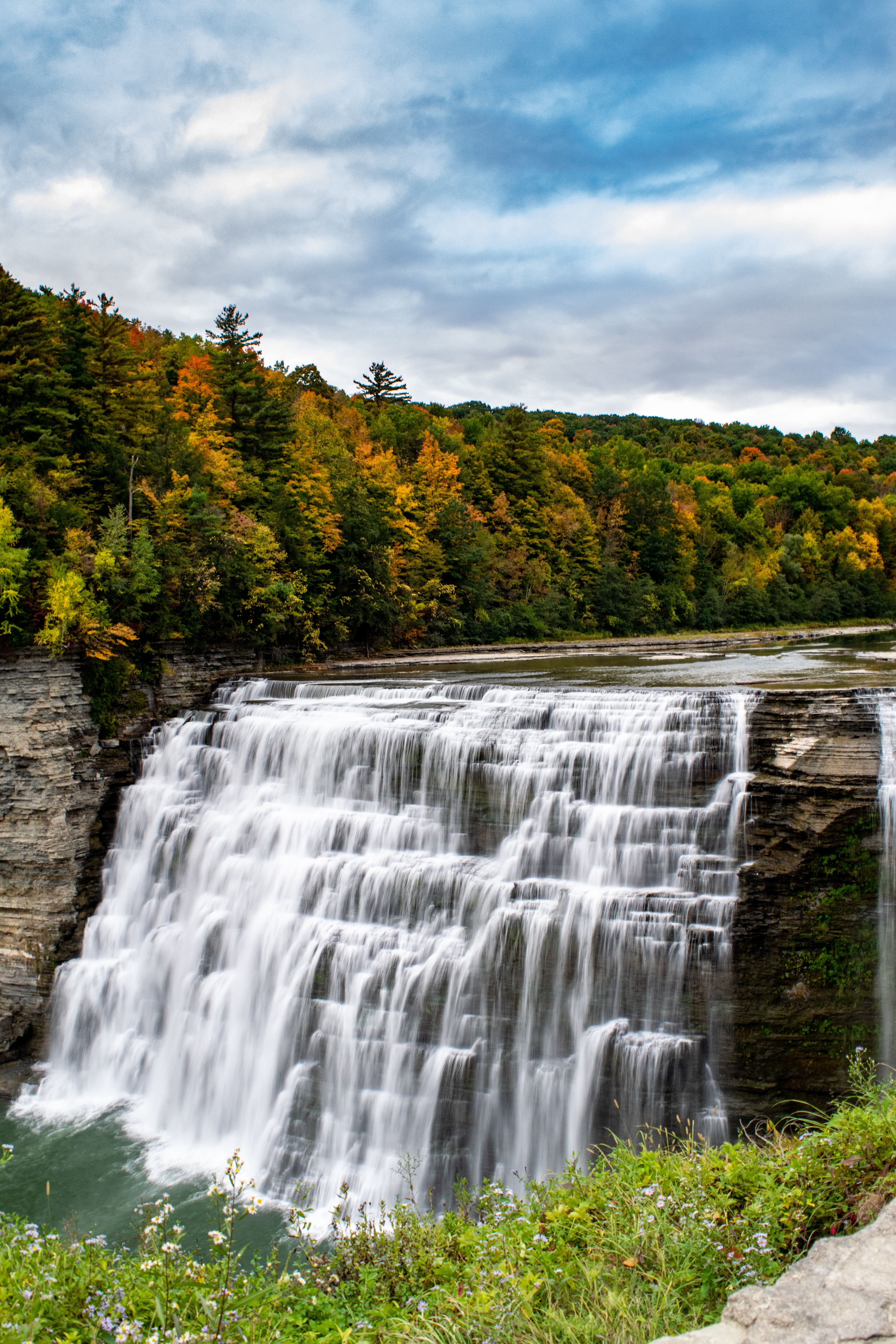 Middle Falls in USA in Fall · Free Stock Photo