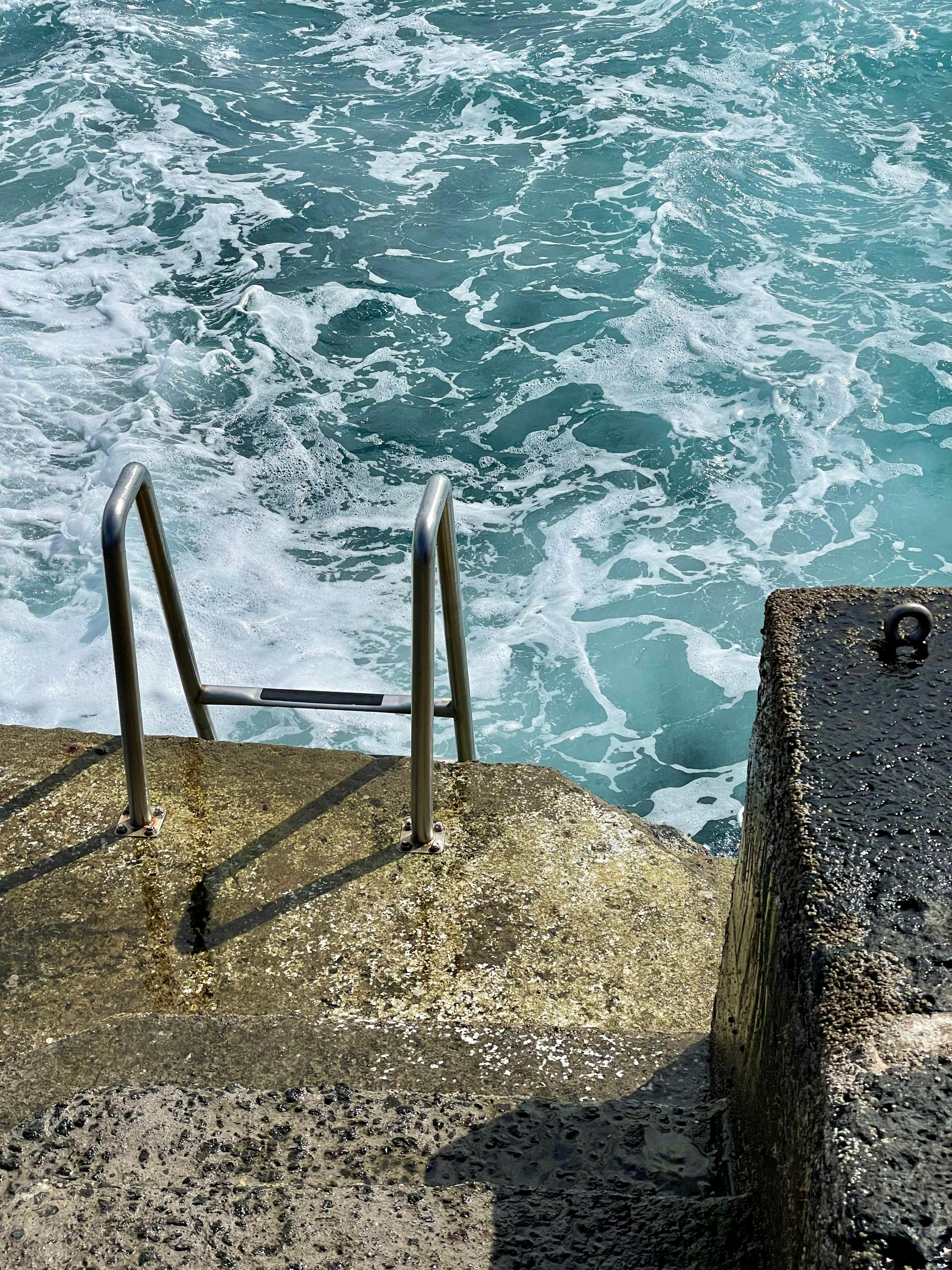 Ladder on Seashore · Free Stock Photo