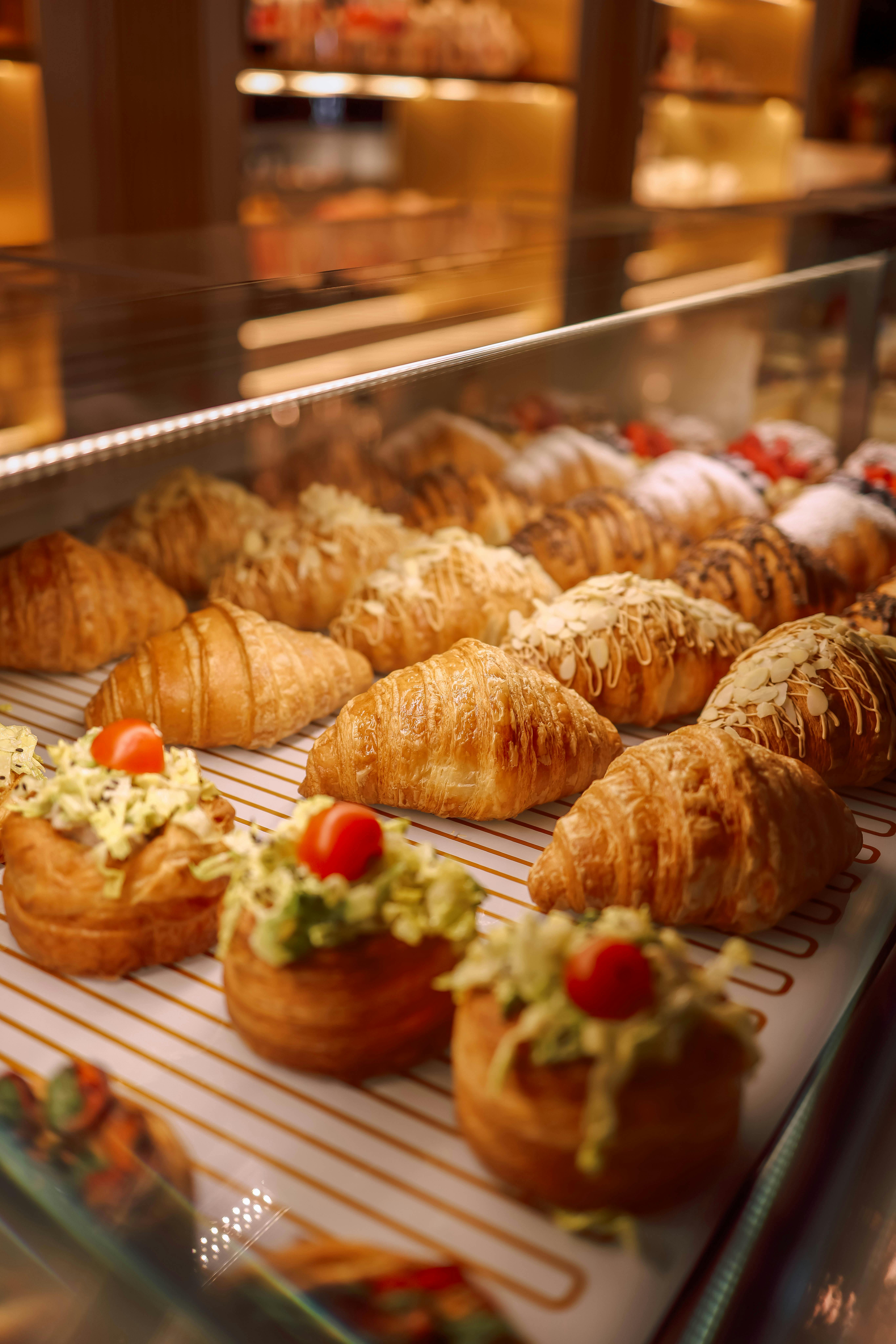 Display of Croissants and other Pastries · Free Stock Photo