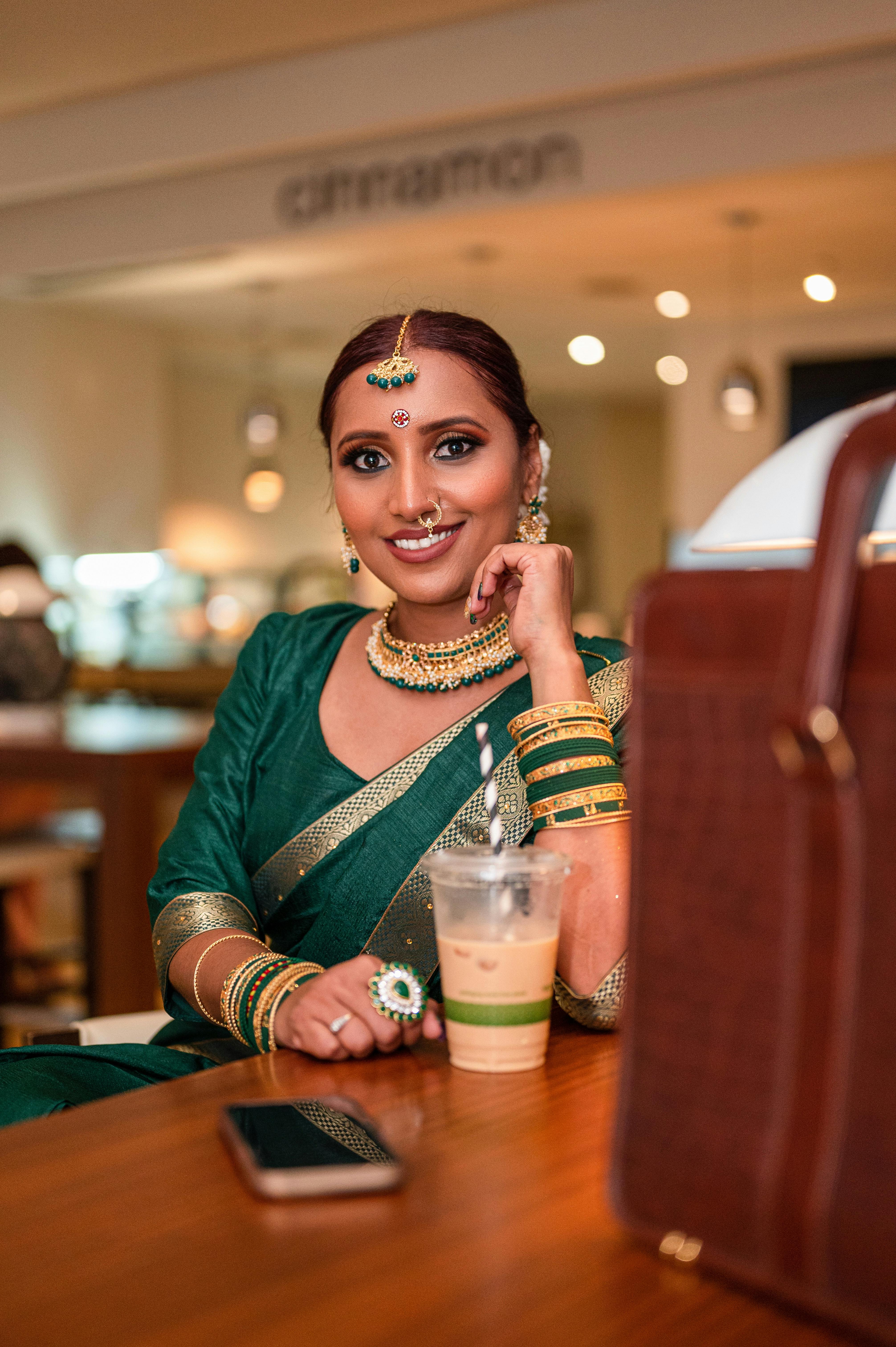 Patron Saree Photos, Download The BEST Free Patron Saree Stock Photos ...