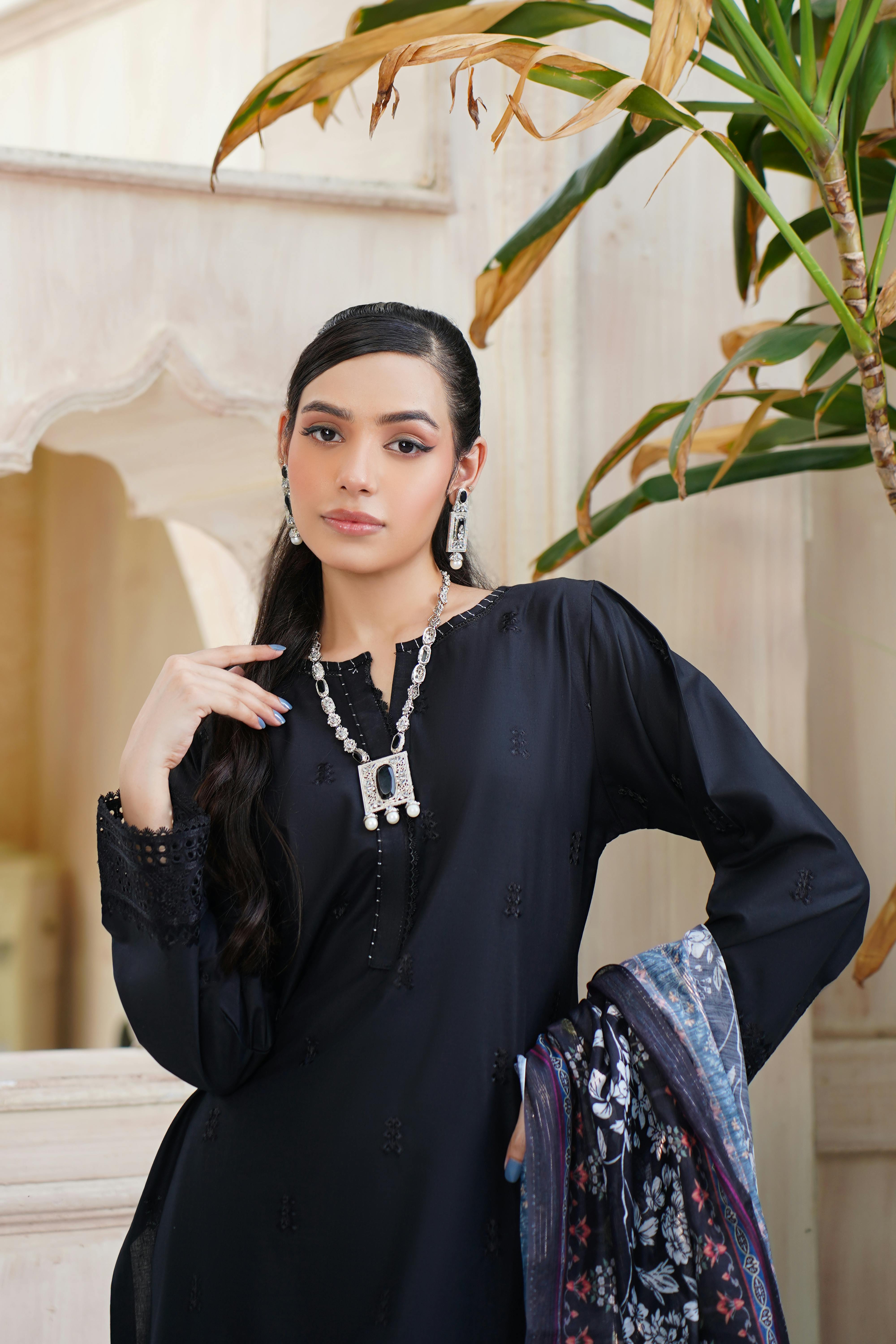 fashion eastern dresses · Free Stock Photo