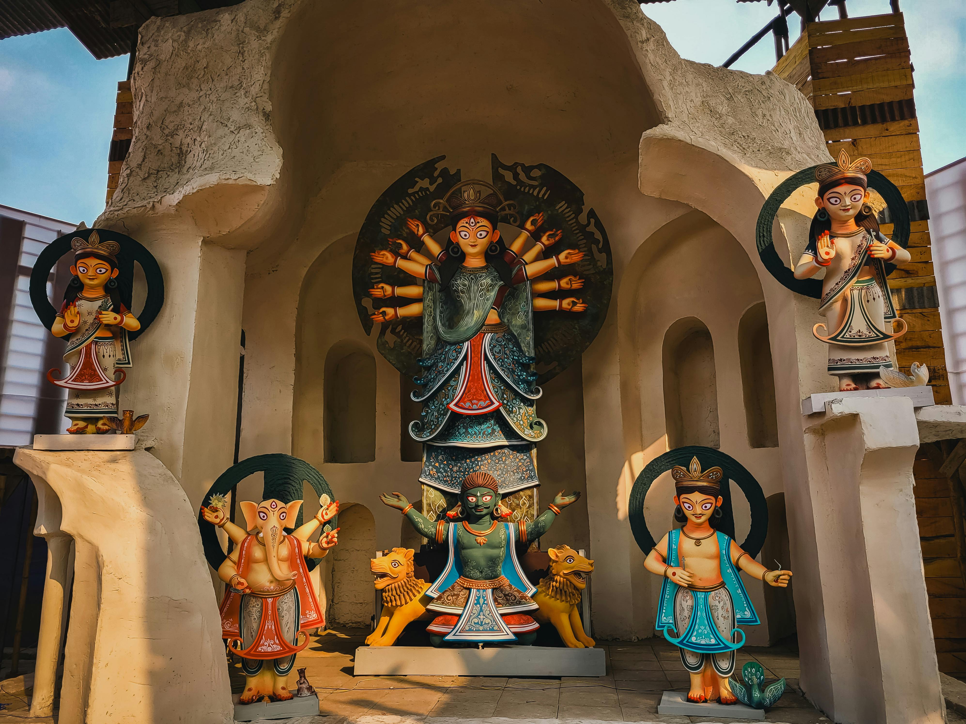 Statues of Religious Deities · Free Stock Photo