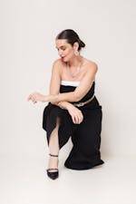 Kneeling Photos, Download The BEST Free Kneeling Stock Photos & HD Images