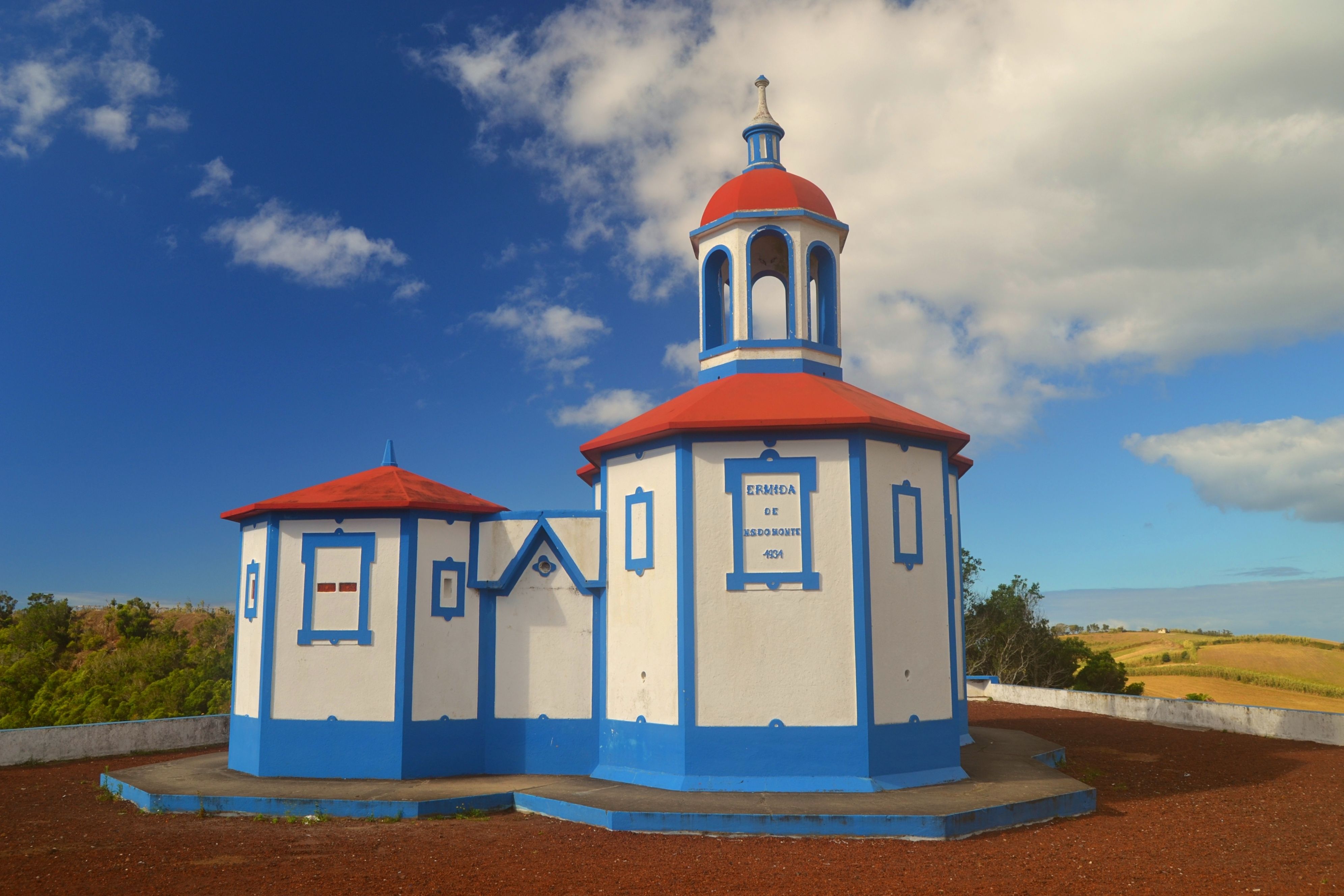 Ermida de Nossa Senhora do Monte Santo · Free Stock Photo
