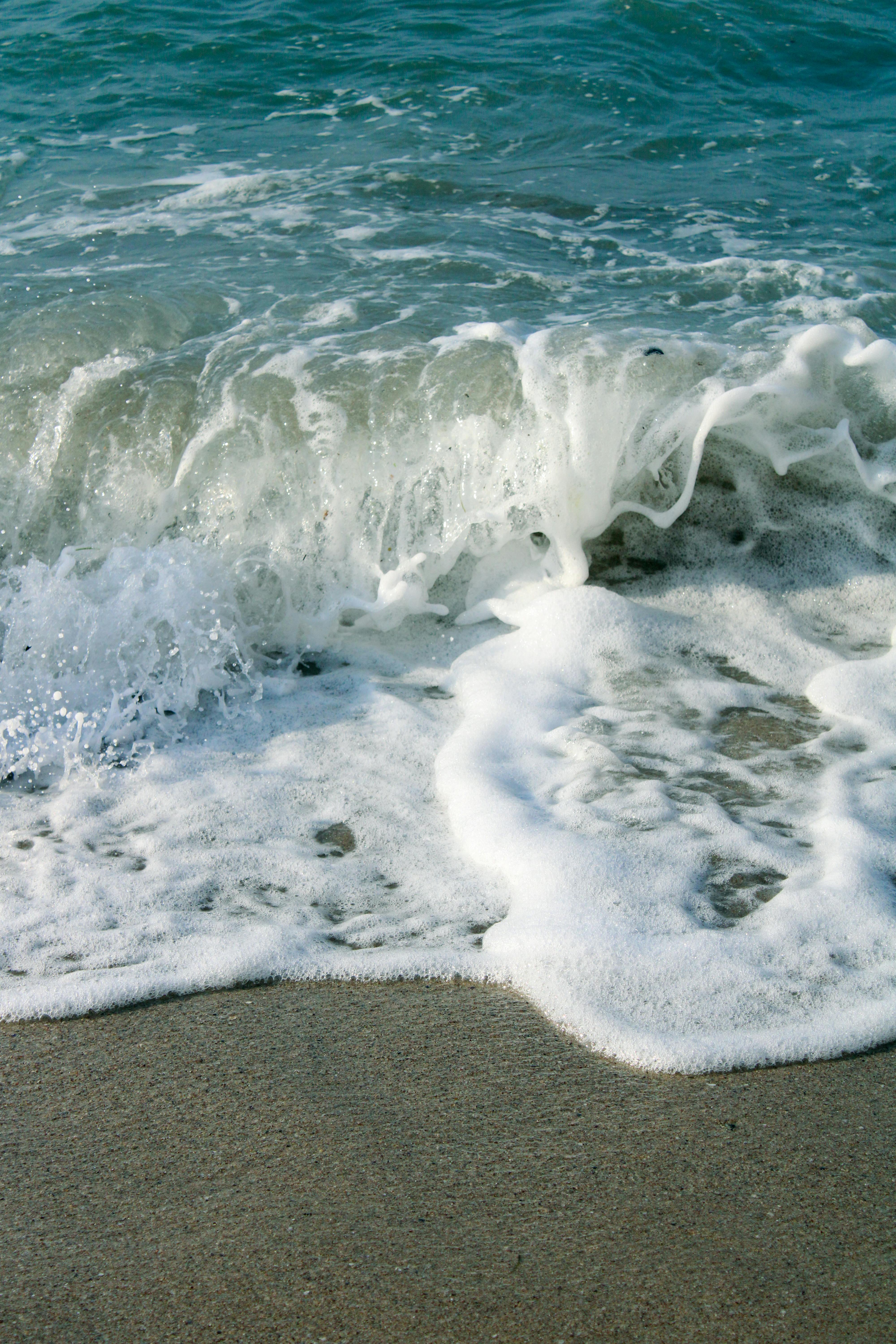 Foto de stock gratuita sobre acuático, agua, arena, arena y mar, azul ...
