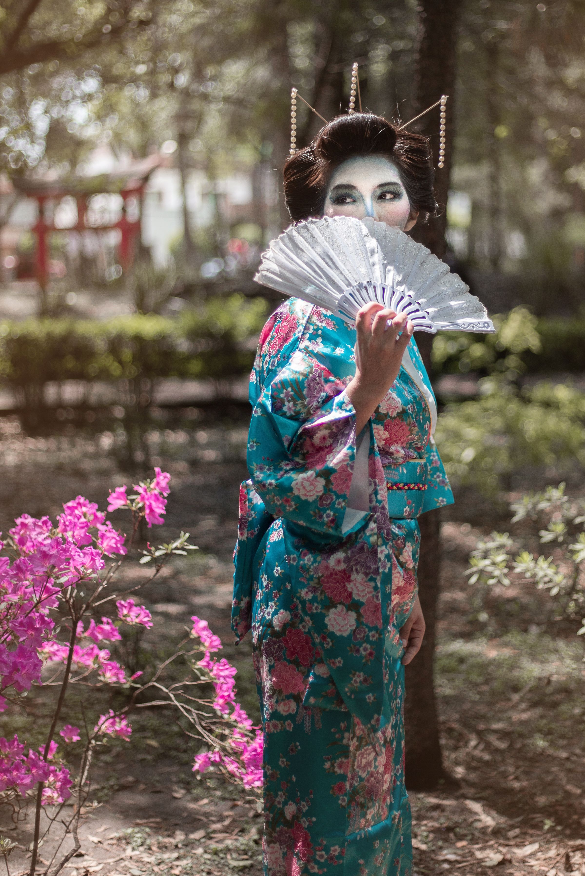 Geisha y abanico · Free Stock Photo