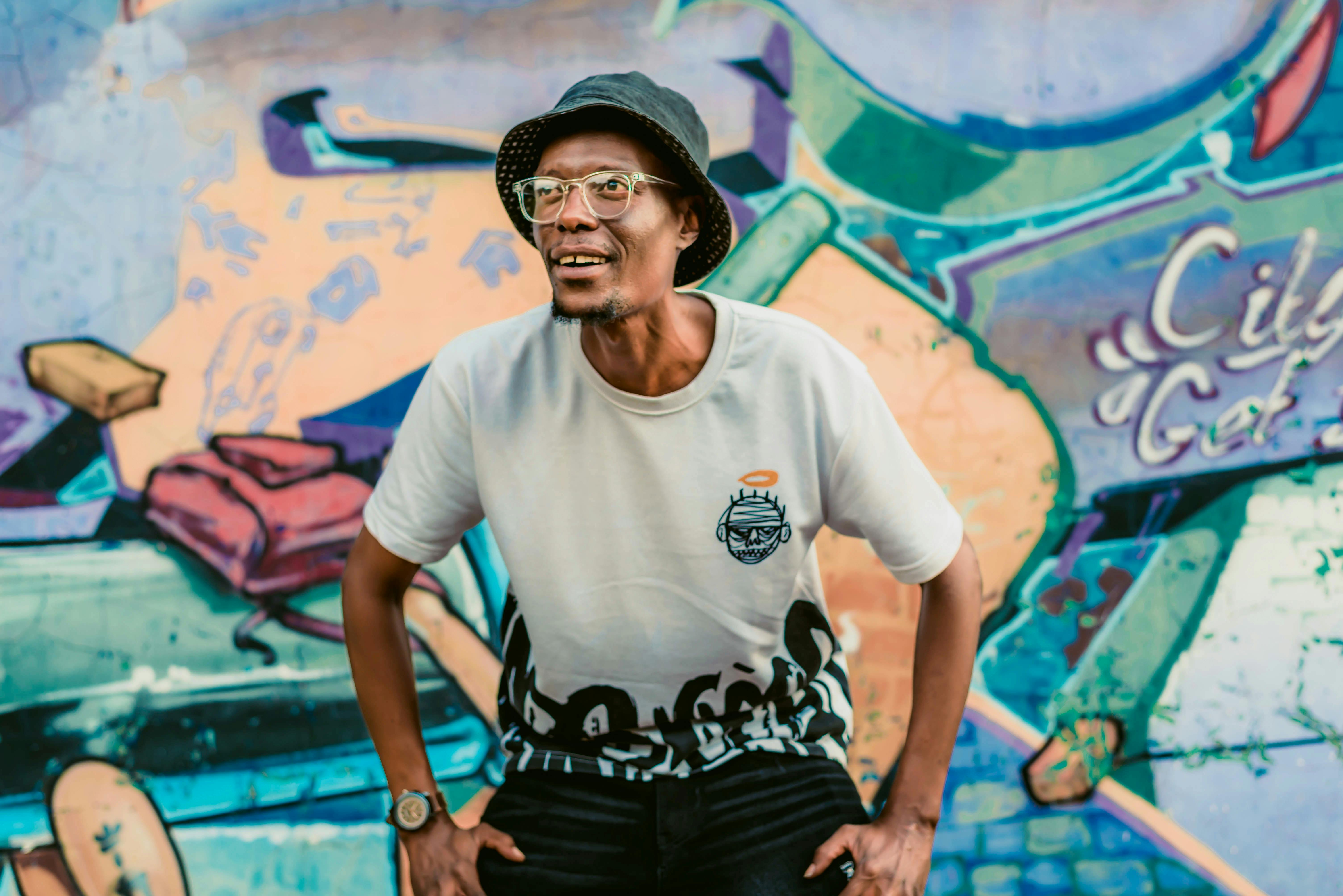 Rapper Bucket Photos, Download The BEST Free Rapper Bucket Stock Photos ...